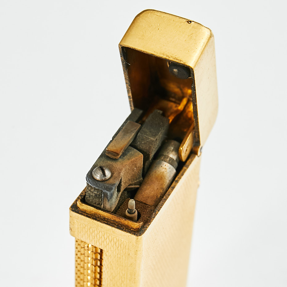 Images for 2307178. LIGHTER, "Diamond", Dunhill, gold plated. - Auctionet