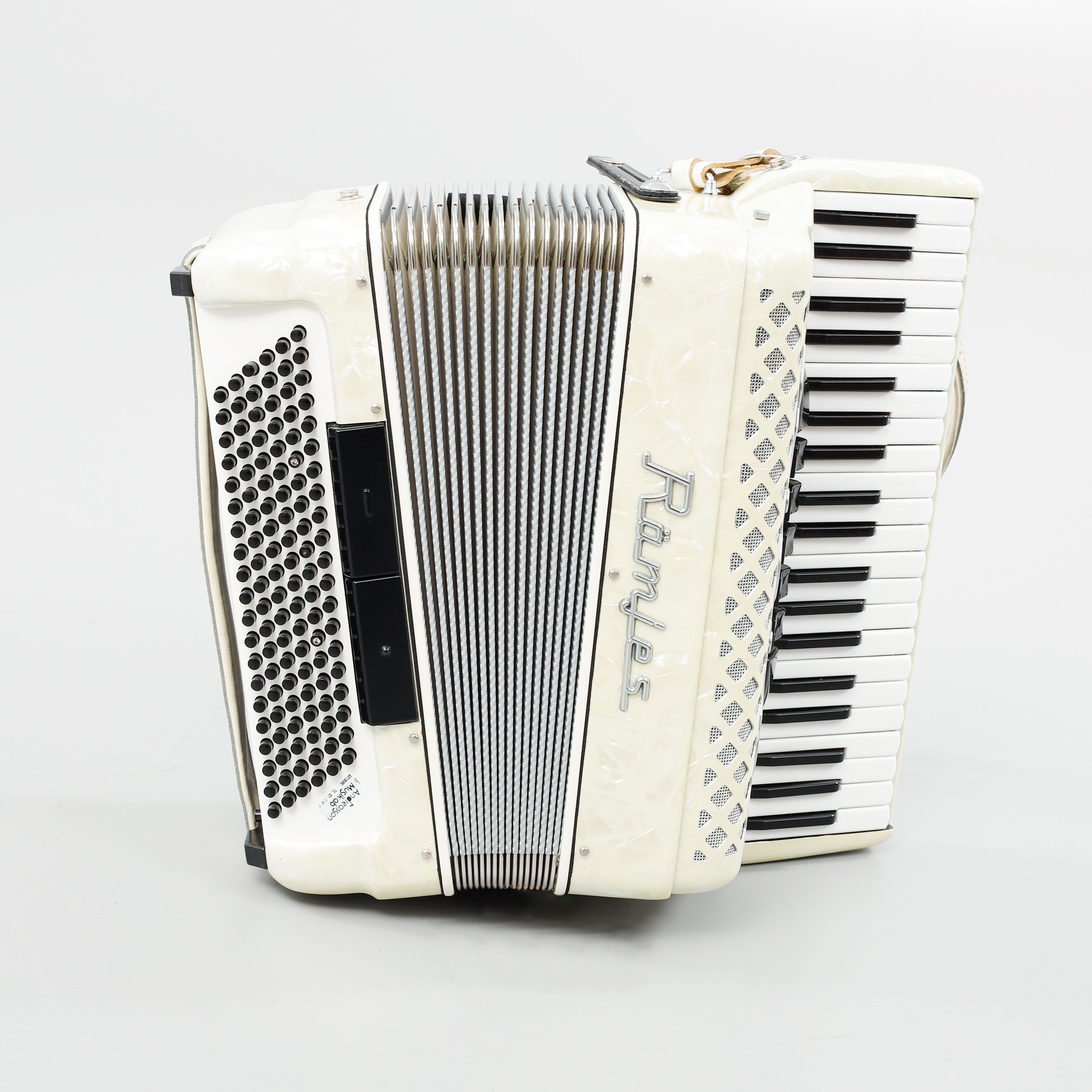 DRAGSPEL, Rämjes. Samlarföremål - Musikinstrument - Auctionet