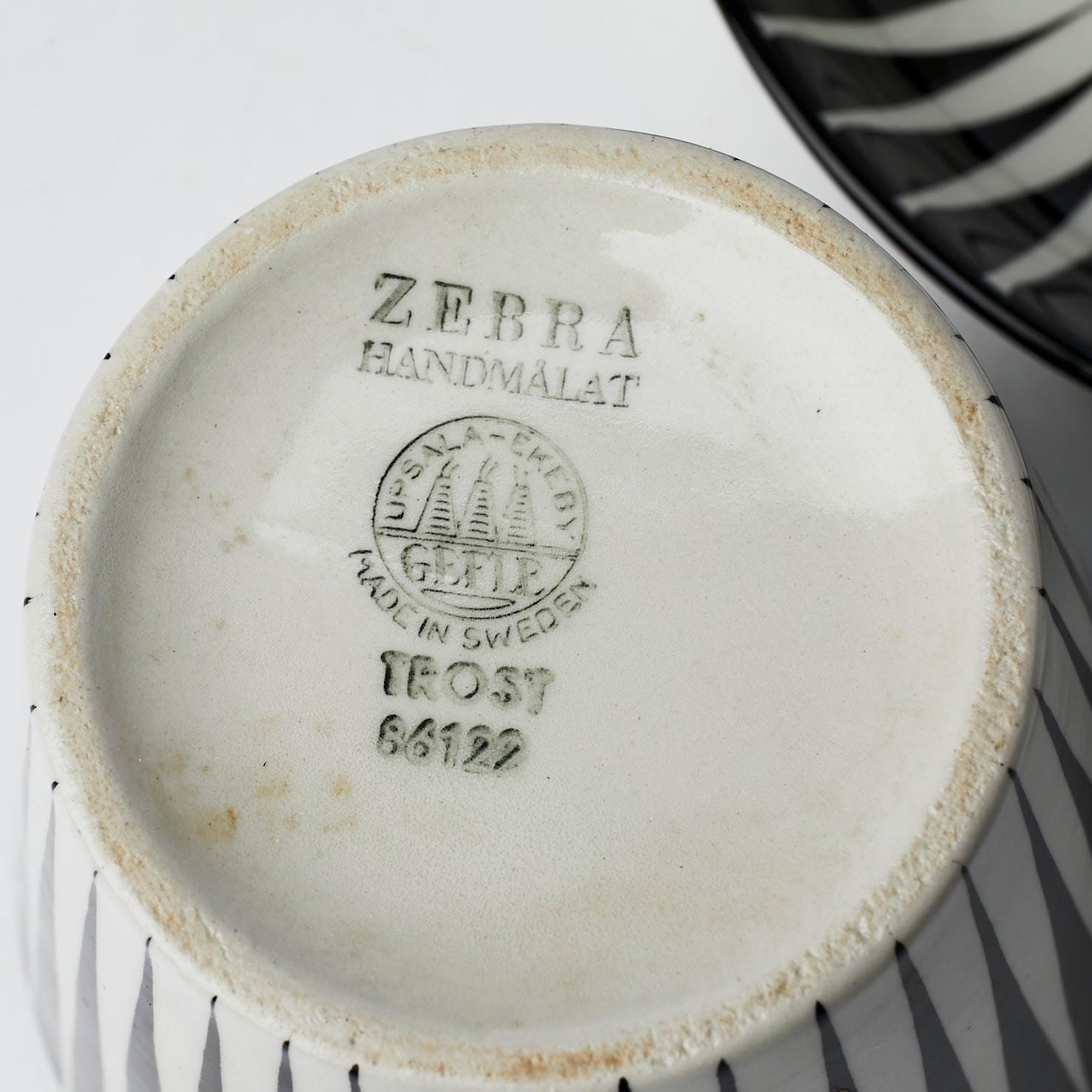 Bilder för 2330628. EUGEN TROST, "Zebra" (1955-1967), tekoppar med fat ...