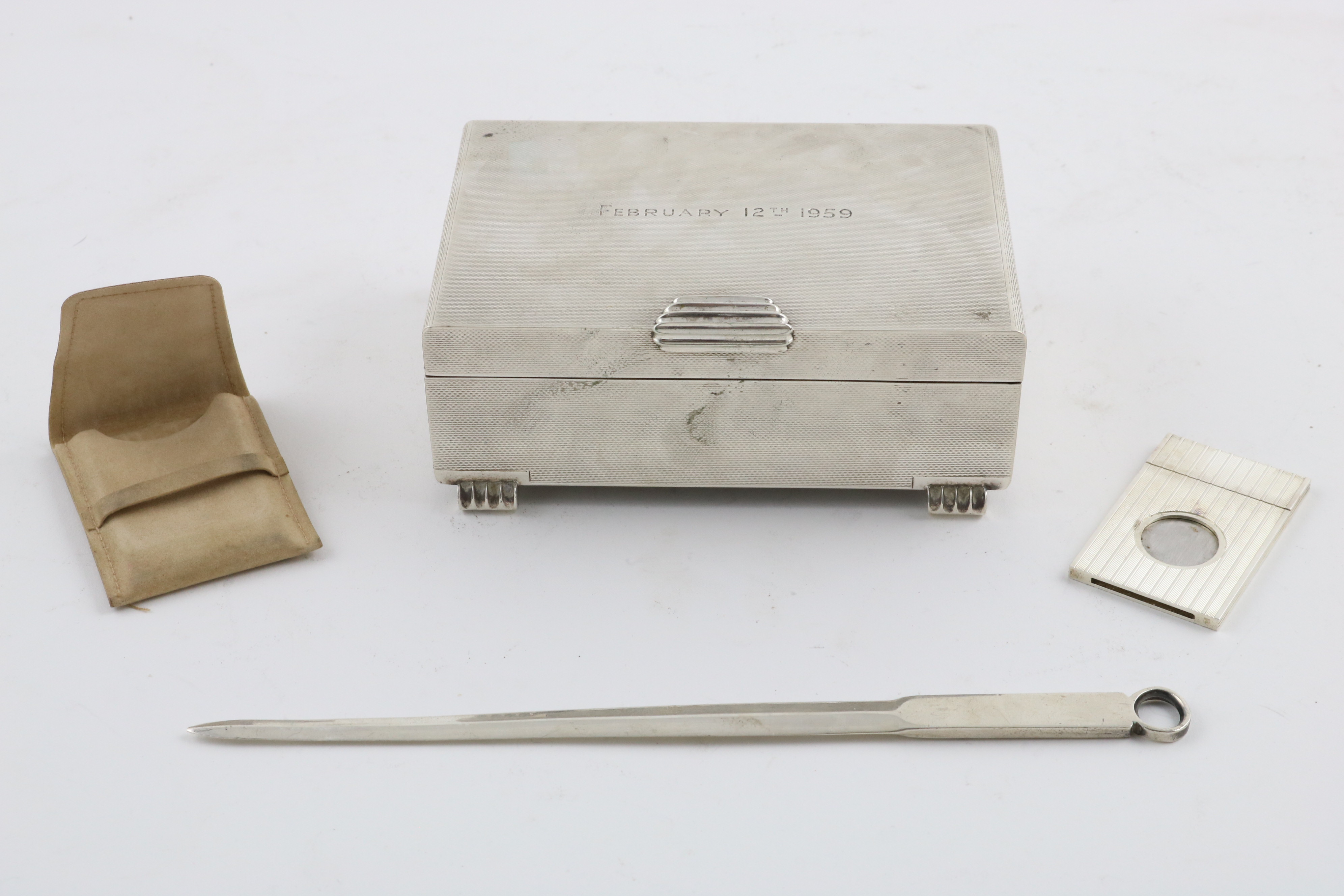 Images for 2332500. AN ELIZABETH II LETTER OPENER. - Auctionet