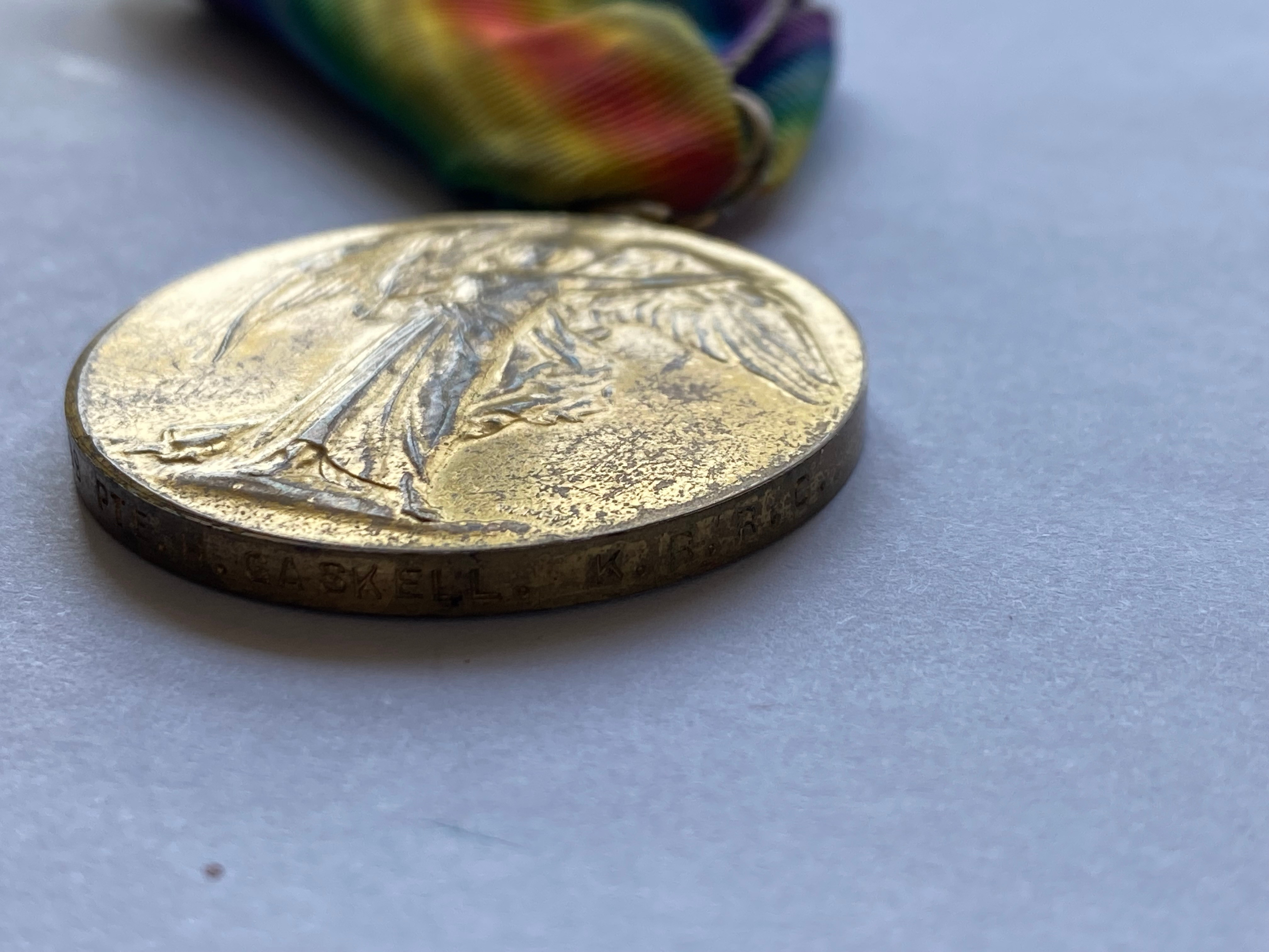 Images for 2337010. A FIRST WORLD WAR PAIR AND MEMORIAL PLAQUE TO THE ...