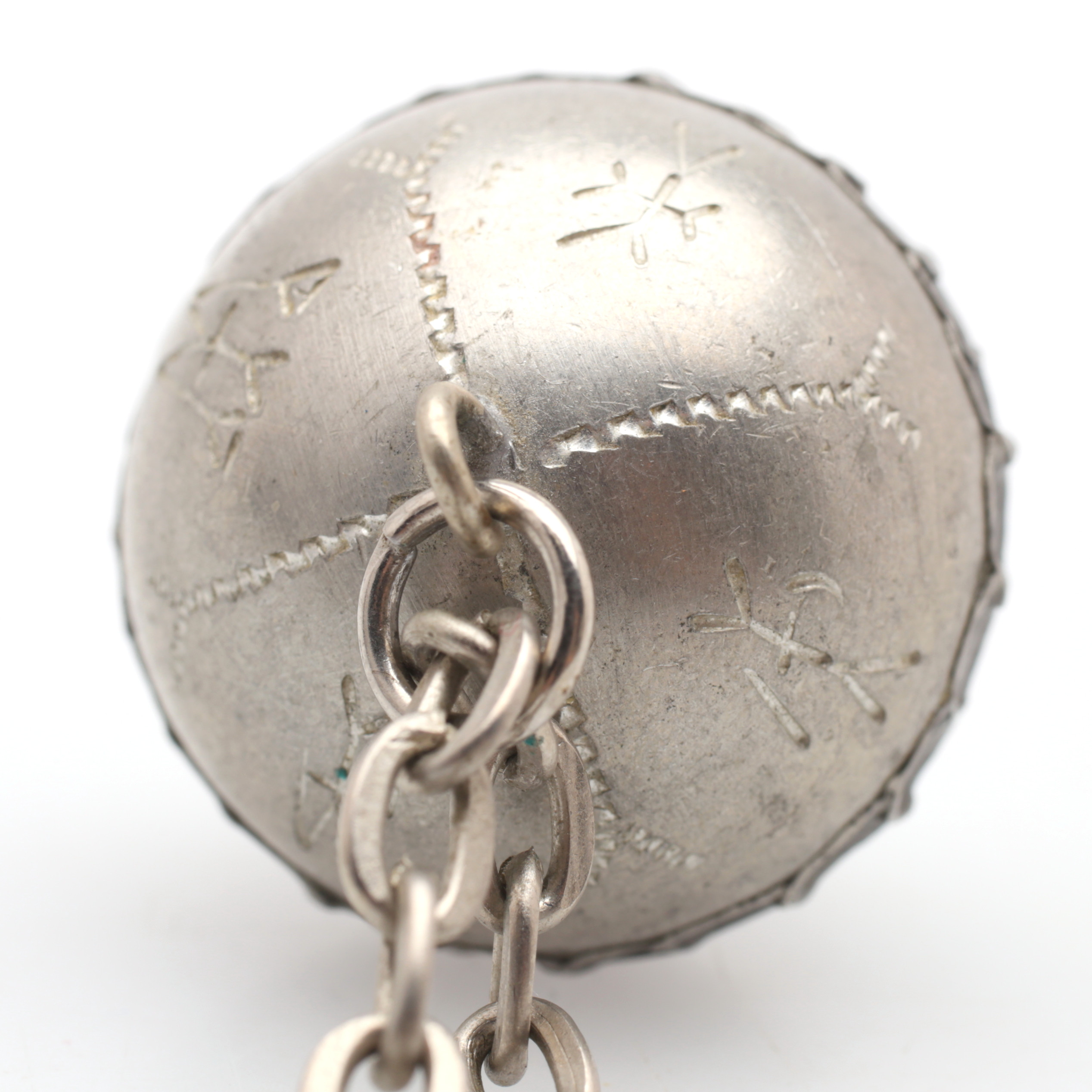 TROLLKULA, tenn, Sameslöjd, 1900-tal. Silver & Metall - Tenn, Mässing ...