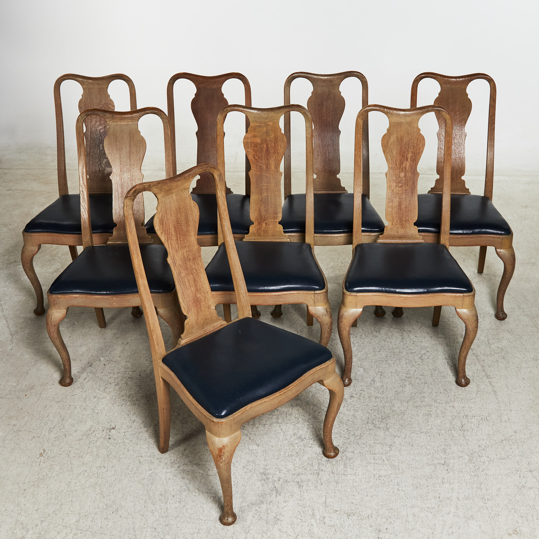 Billeder til 2346523. STOLE, 8 stk, NK, senbarok stil, stel i massiv eg ...