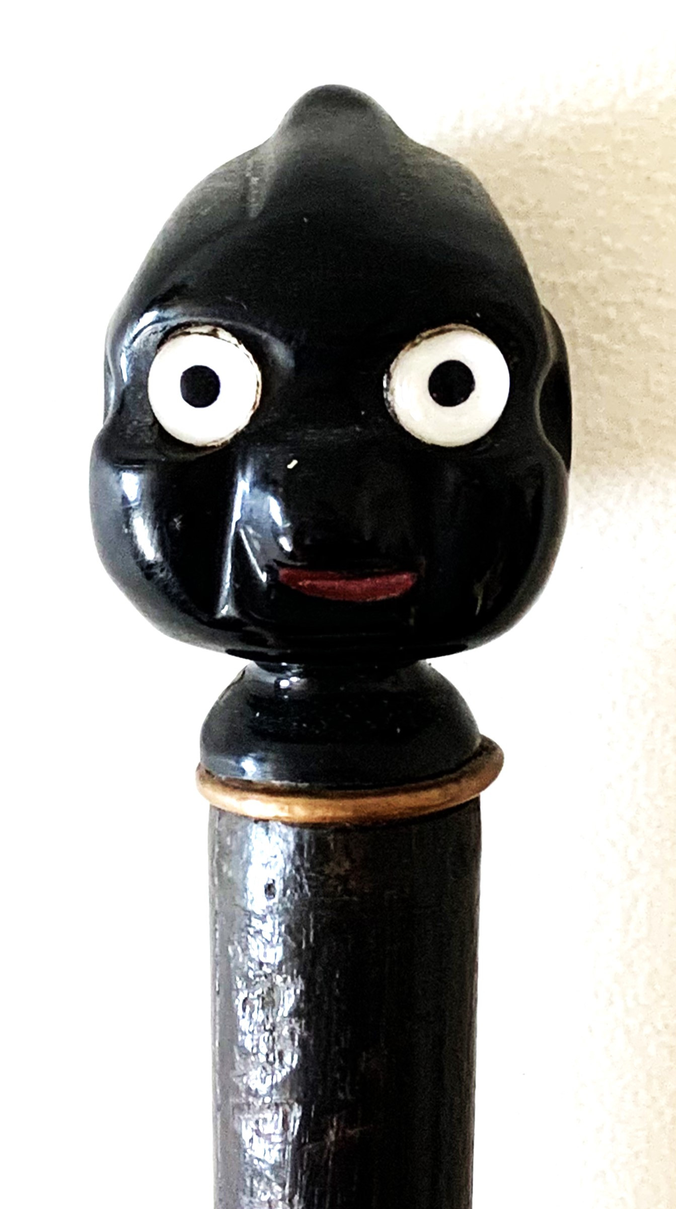 Images for 2360782. 'GOOGLY' HEAD WALKING STICK. - Auctionet