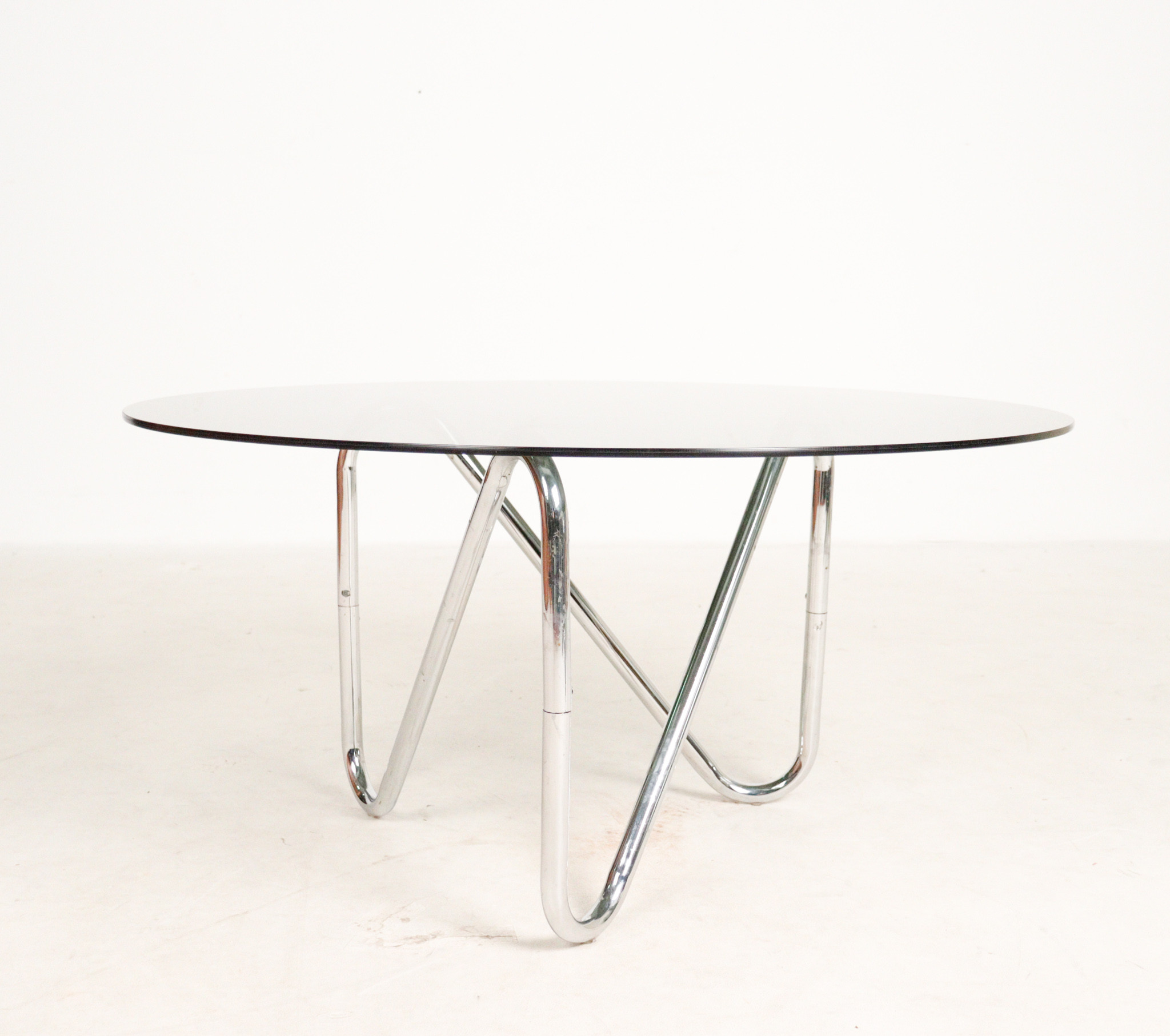 Bilder för 2363734. Franska soffbord i tubulärt stål, 1970-talet ...