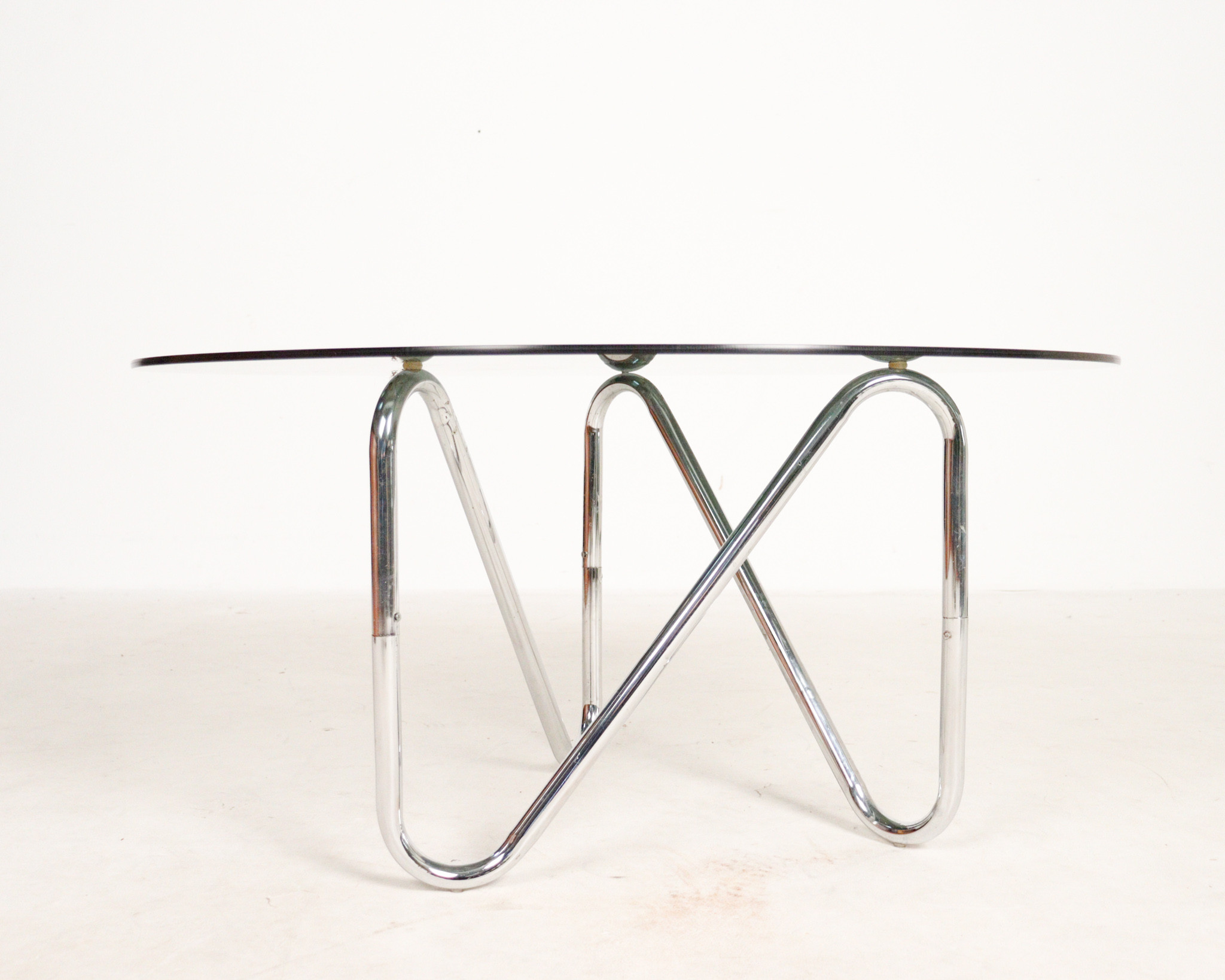 Bilder för 2363734. Franska soffbord i tubulärt stål, 1970-talet ...
