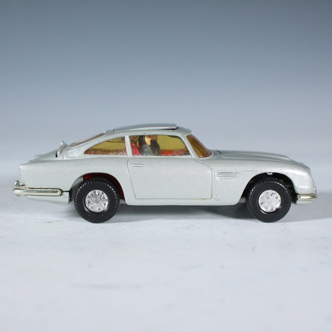 Images for 2365377. CORGI TOYS. 'Aston Martin DB5 - James Bond 007 ...