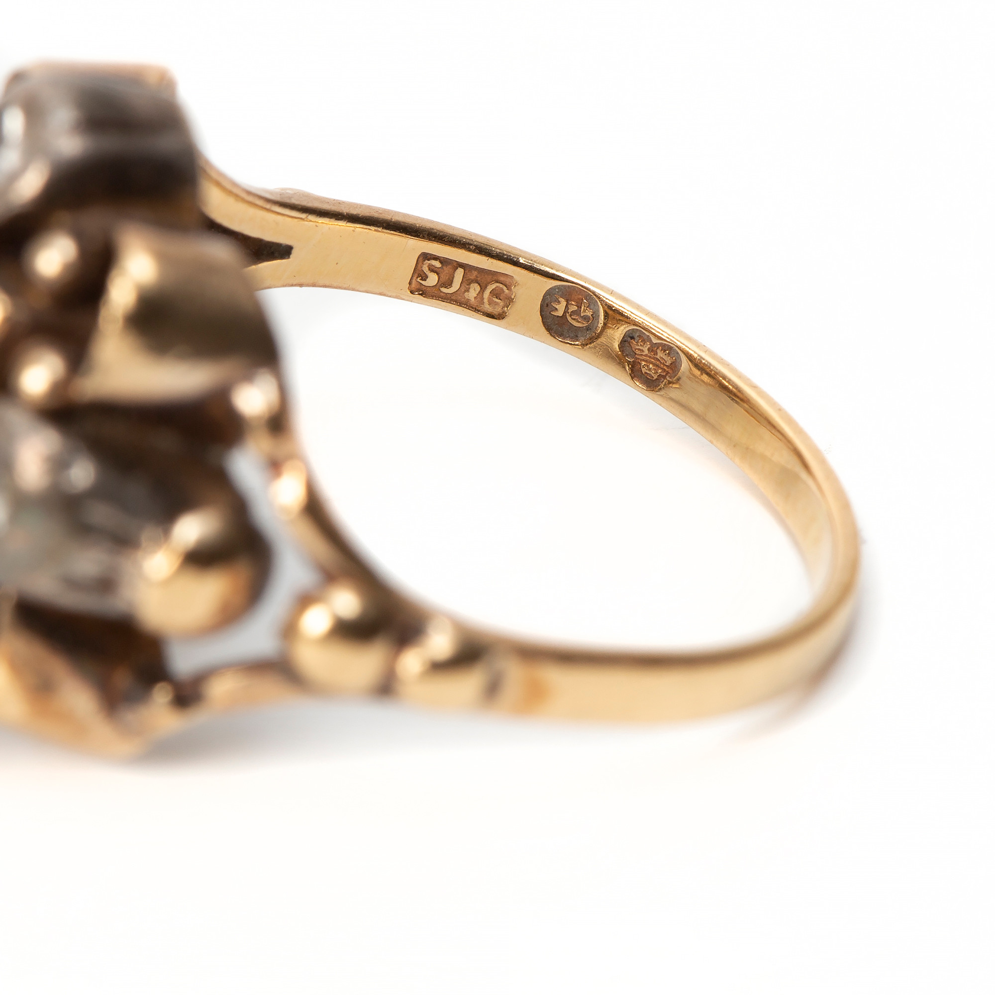 Images for 2381160. RING, 18K gold with faceted stones, Seblings Juvel ...