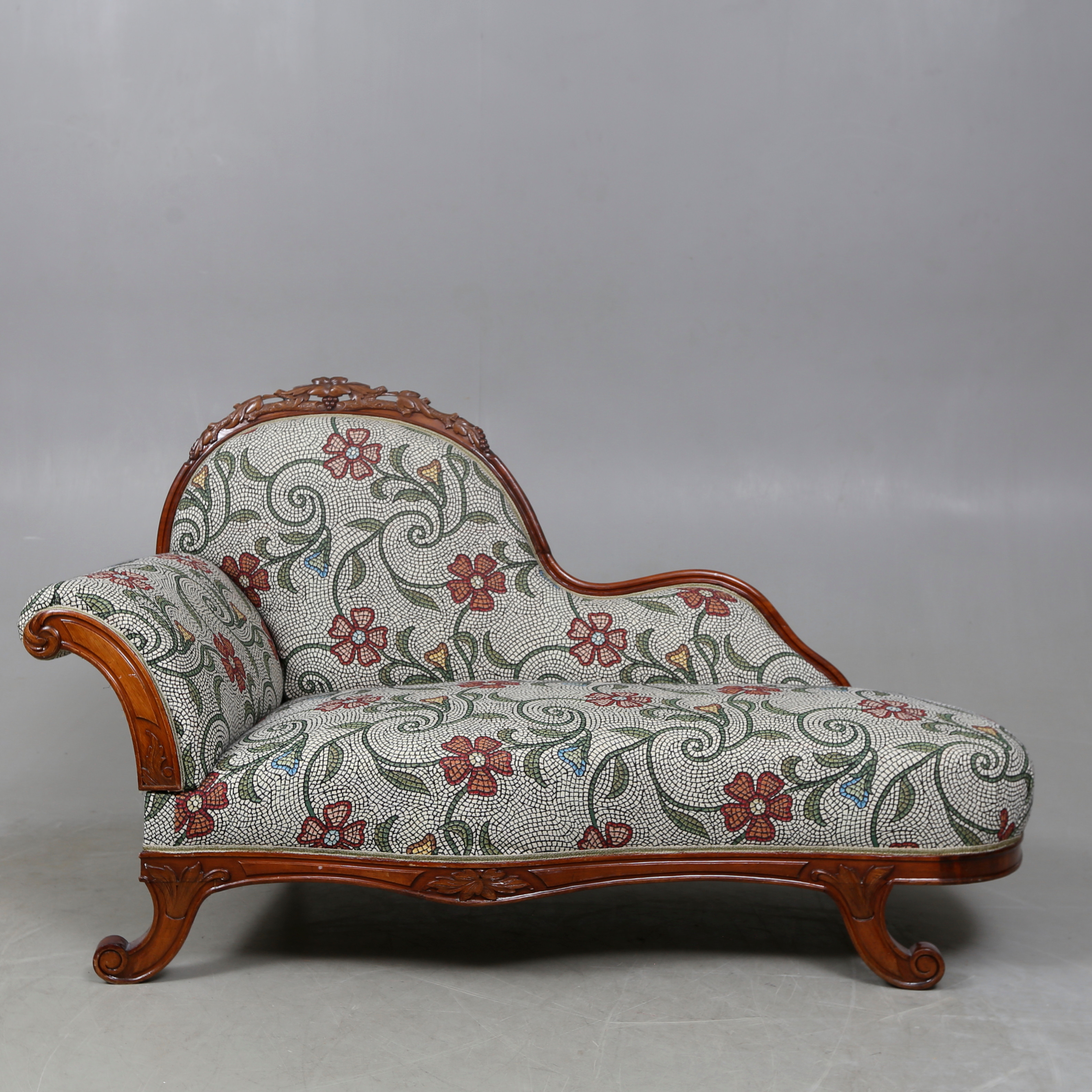 Images for 2386573. CHAISE LOUNGE, neo-rococo, late 1800s. - Auctionet