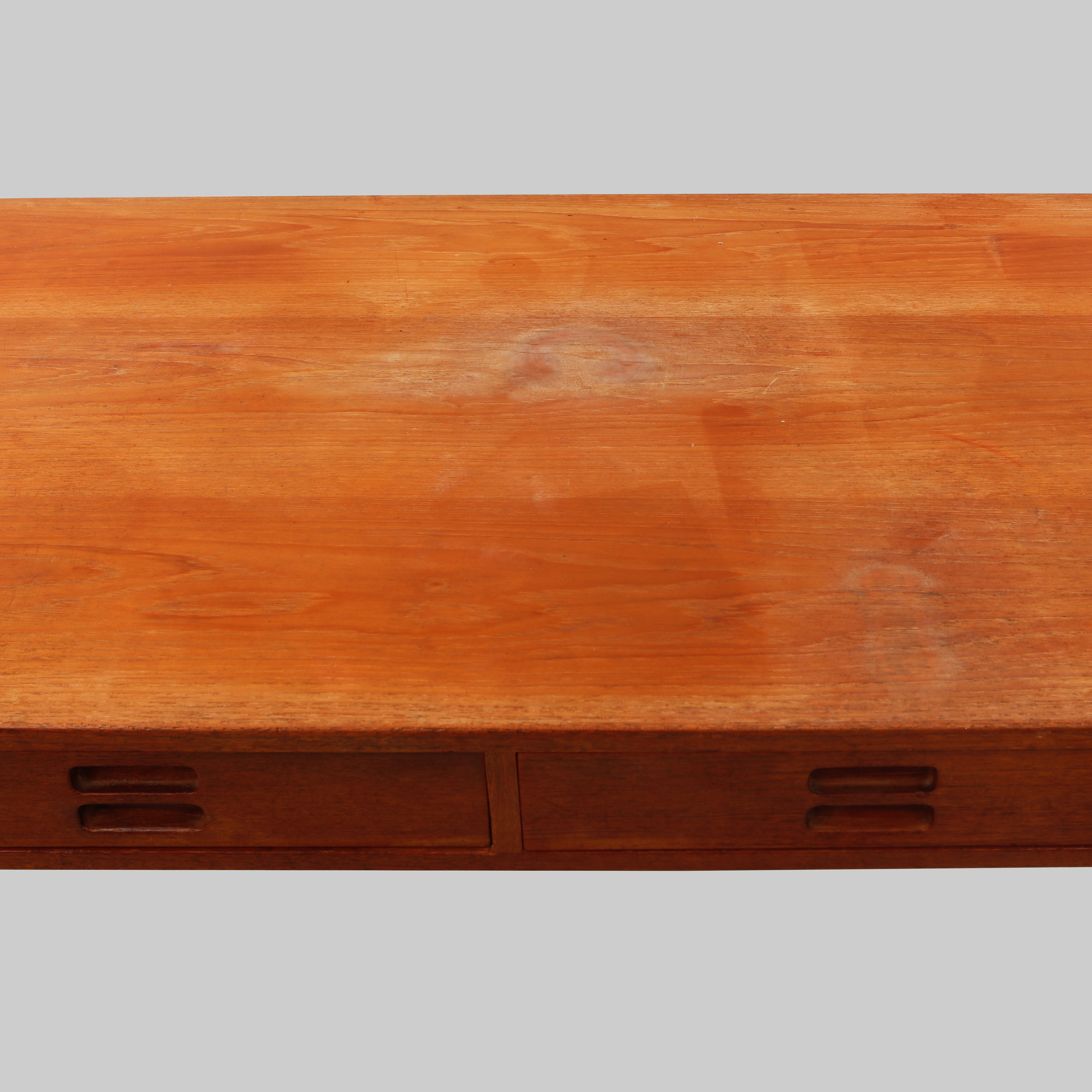 Bilder för 2397569. NANNA DITZEL. Skrivbord, för Søren Willadsen ...