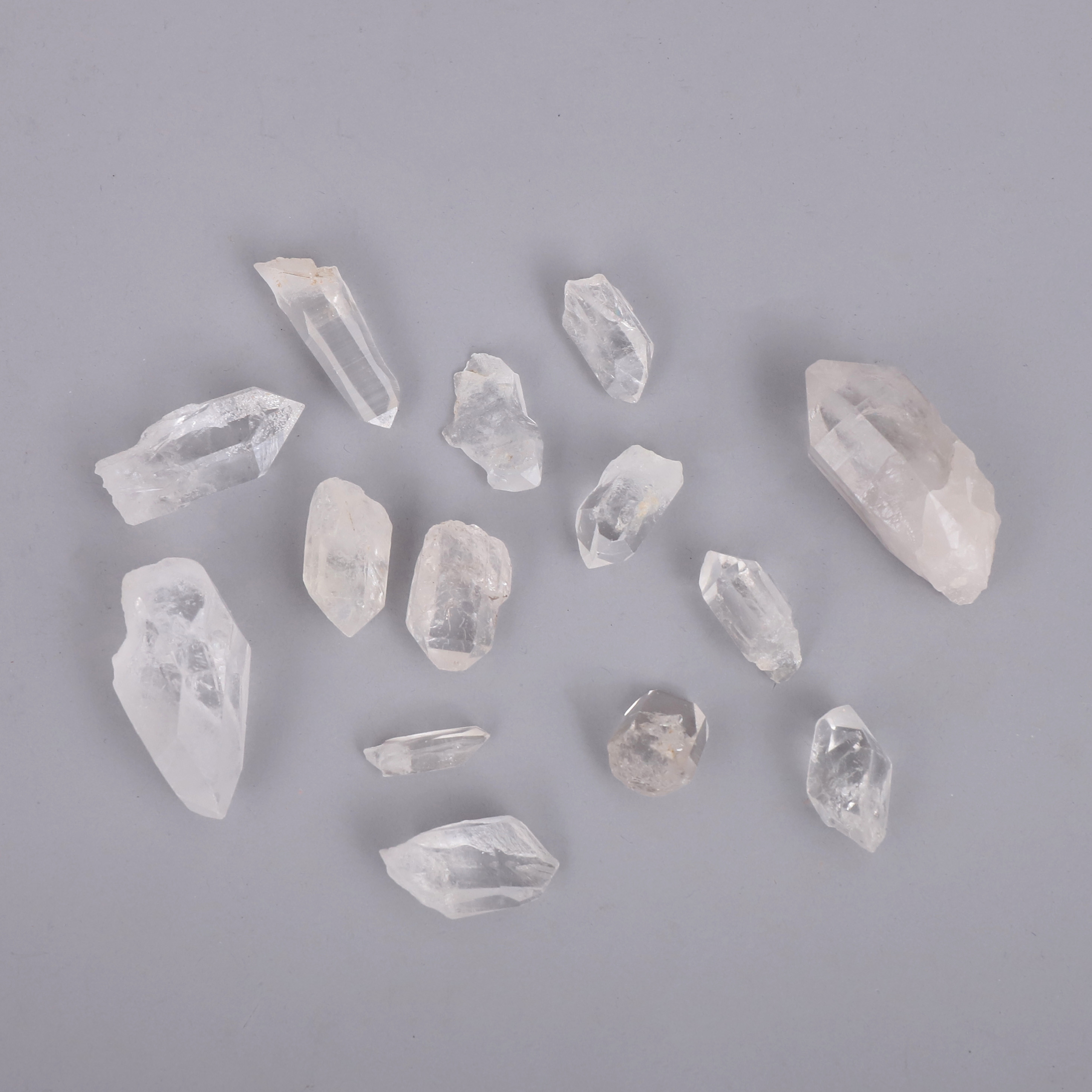Images for 2400500. A Collection OF ROCK CRYSTAL, 14 pieces. - Auctionet