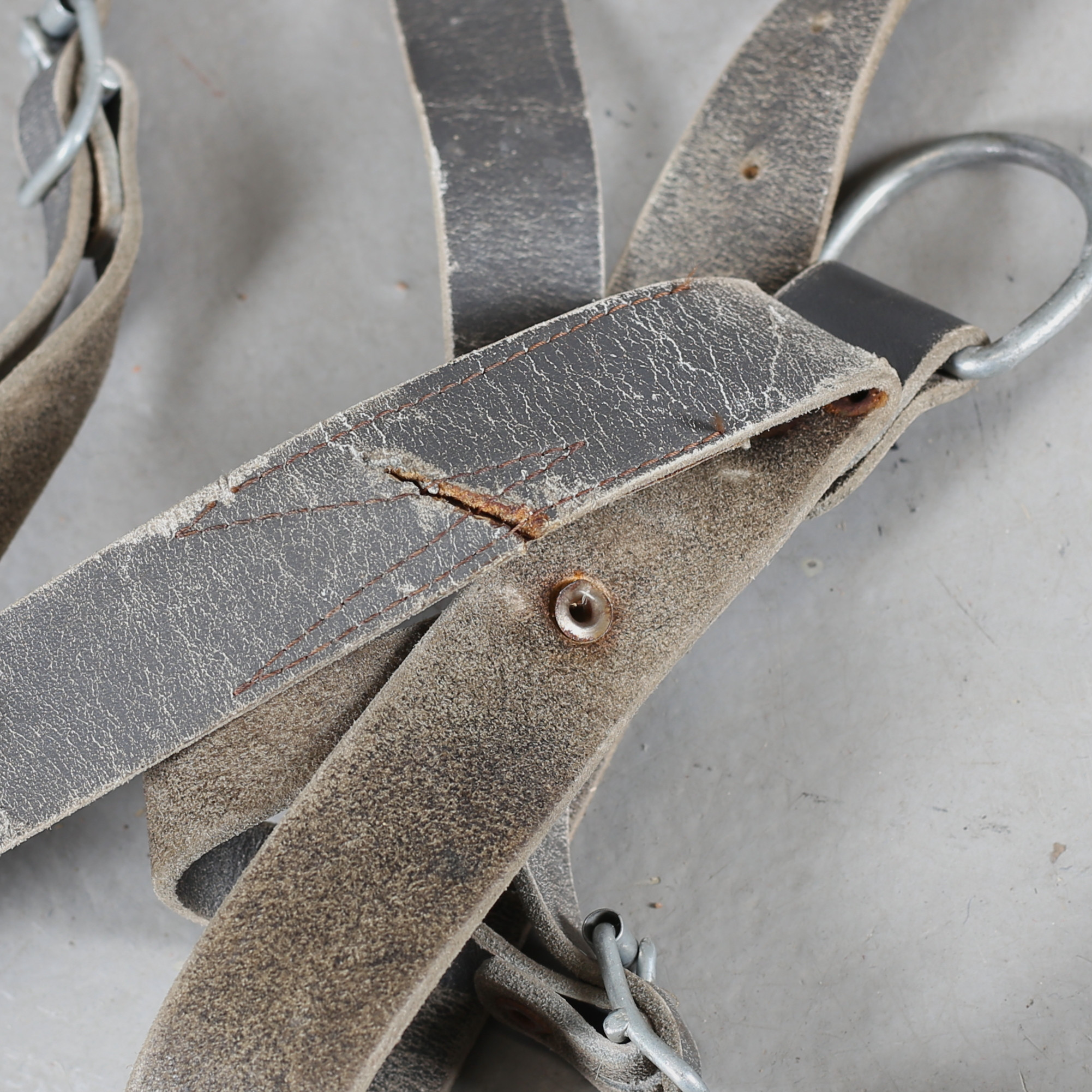 2403436. REKI, puu, rottinki, kangas, nahka, metalli. Segebaden-Berg AB ...