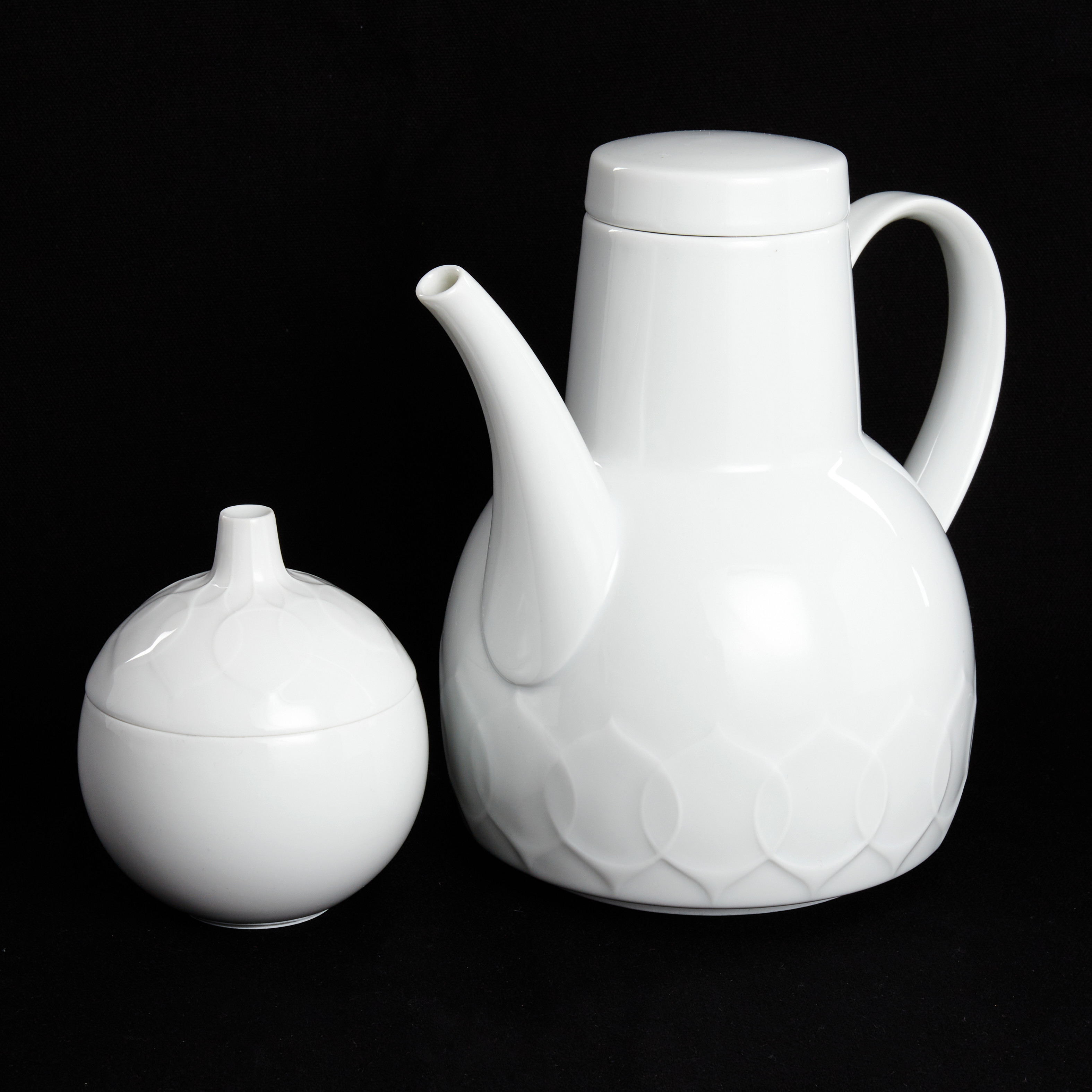 Images for 2404367. BJÖRN WIINBLAD "Lotus", 19 dlr, Rosenthal Studio ...