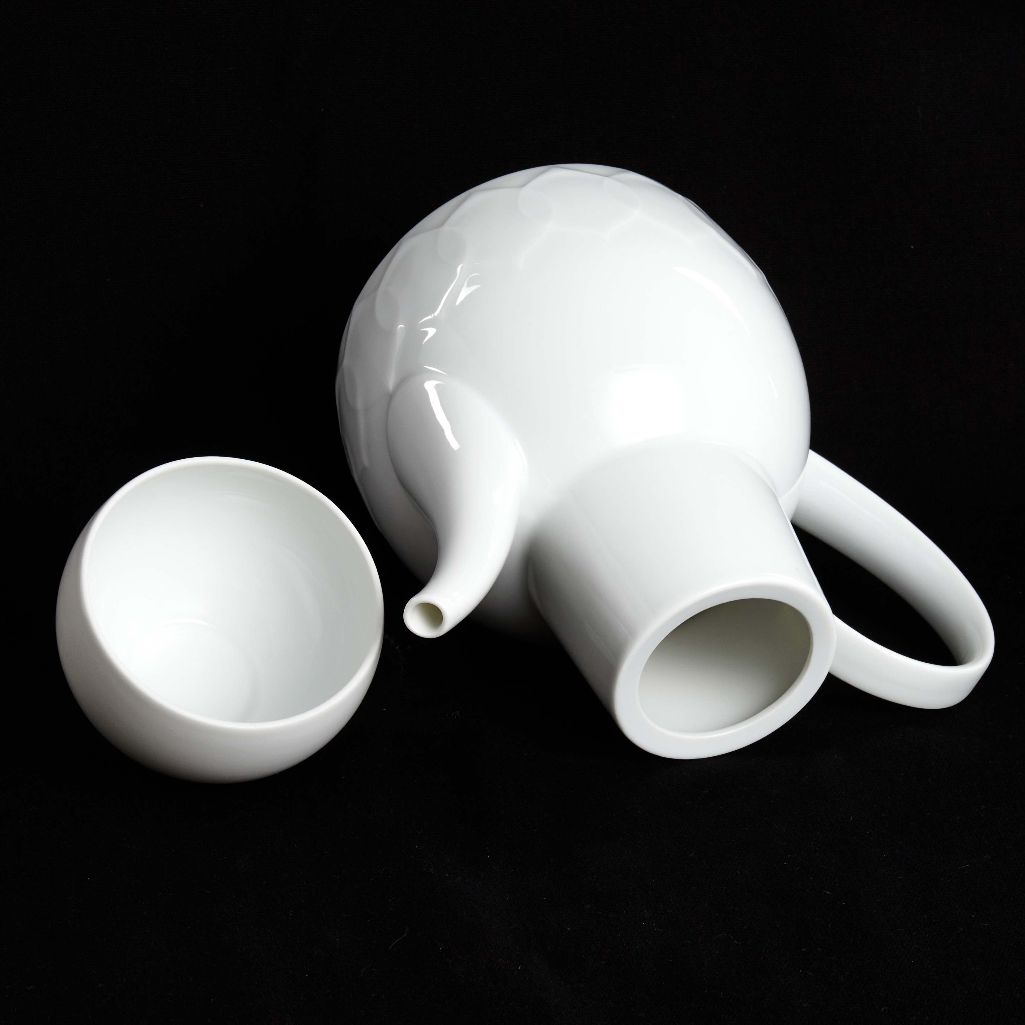 Images for 2404367. BJÖRN WIINBLAD "Lotus", 19 dlr, Rosenthal Studio ...