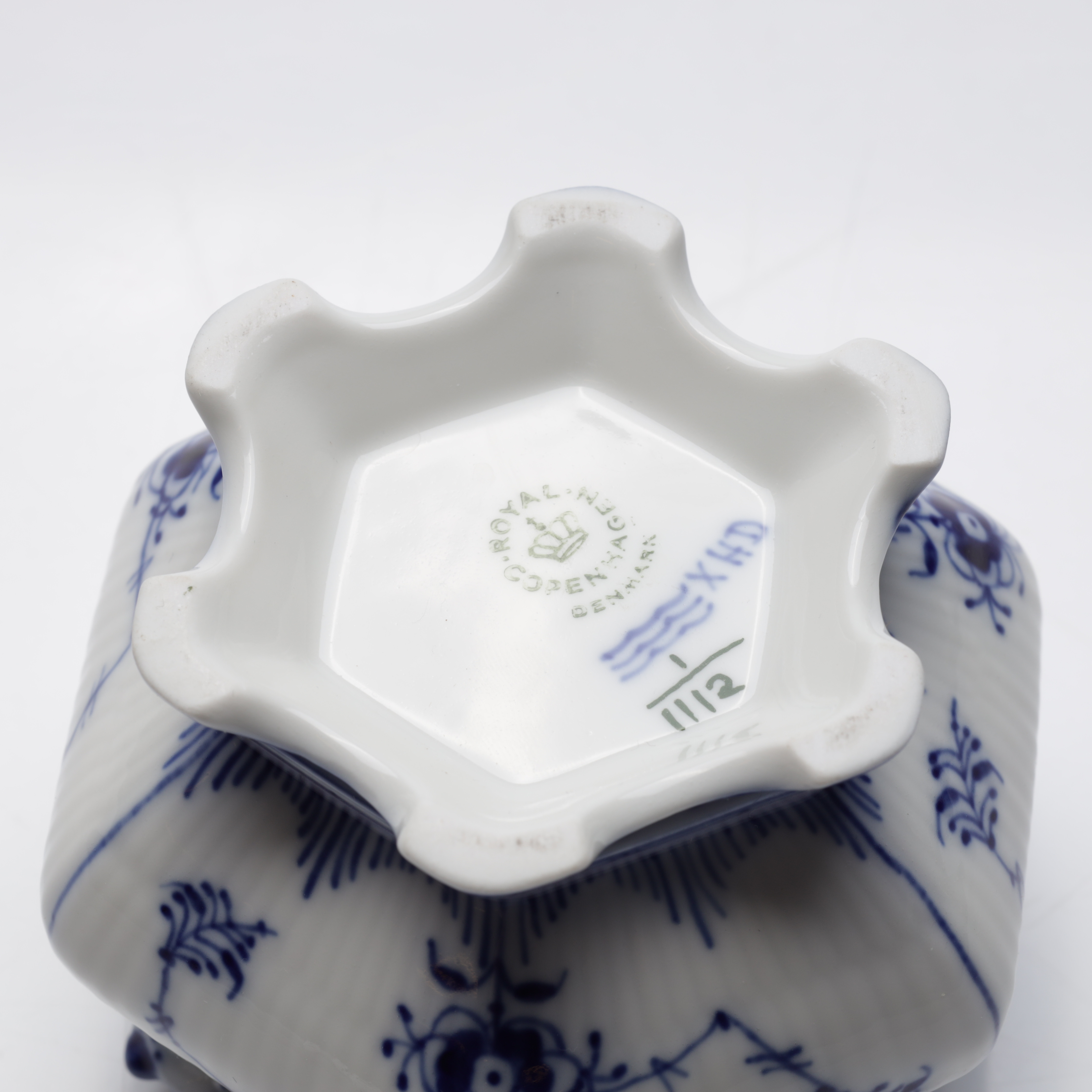 Images for 2409600. SUGAR BOWL, porcelain, "Musselmalet", full blonde ...