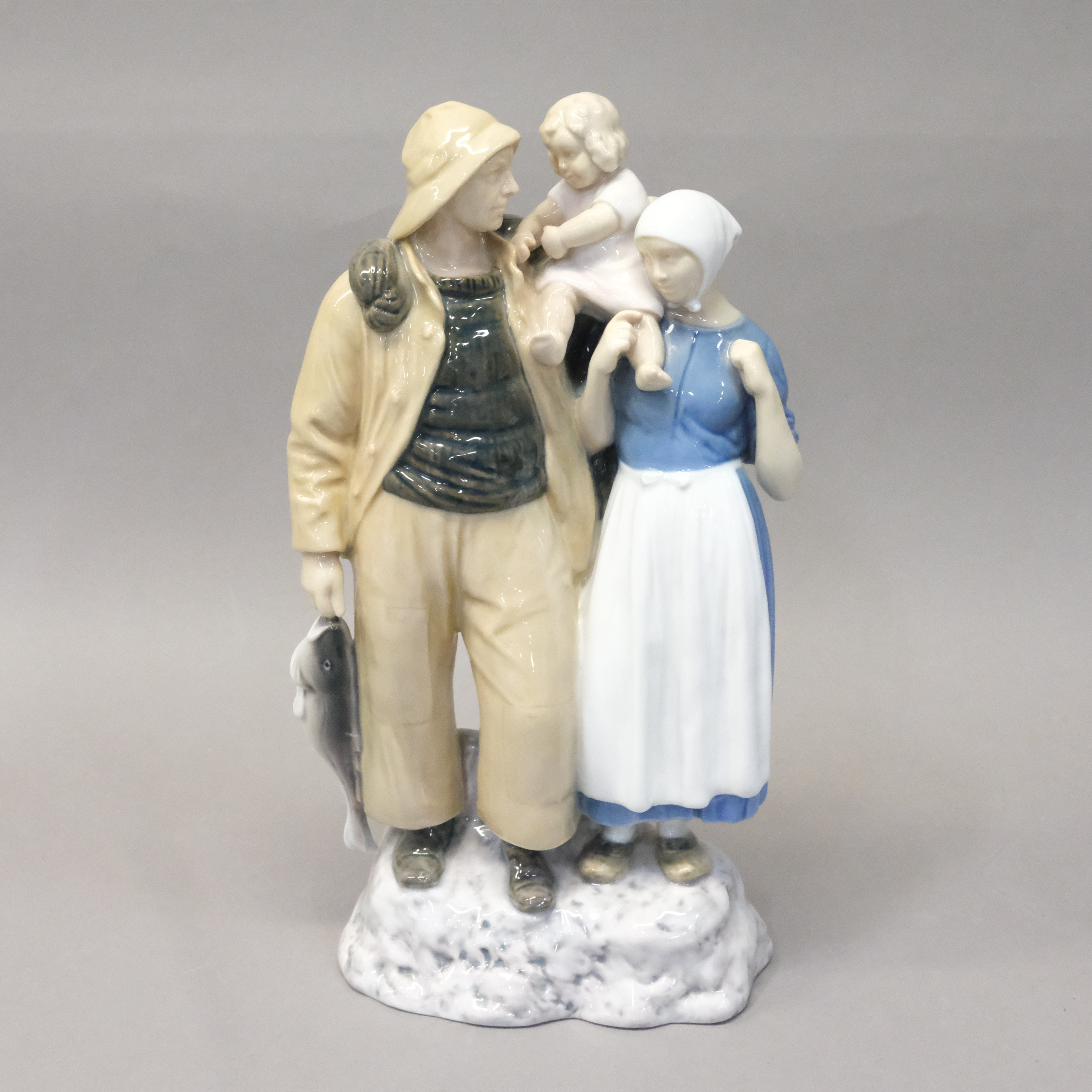 Images for 2411880. THE FIGURE, "FISHING FAMILY", AXEL LOCHER, BING ...