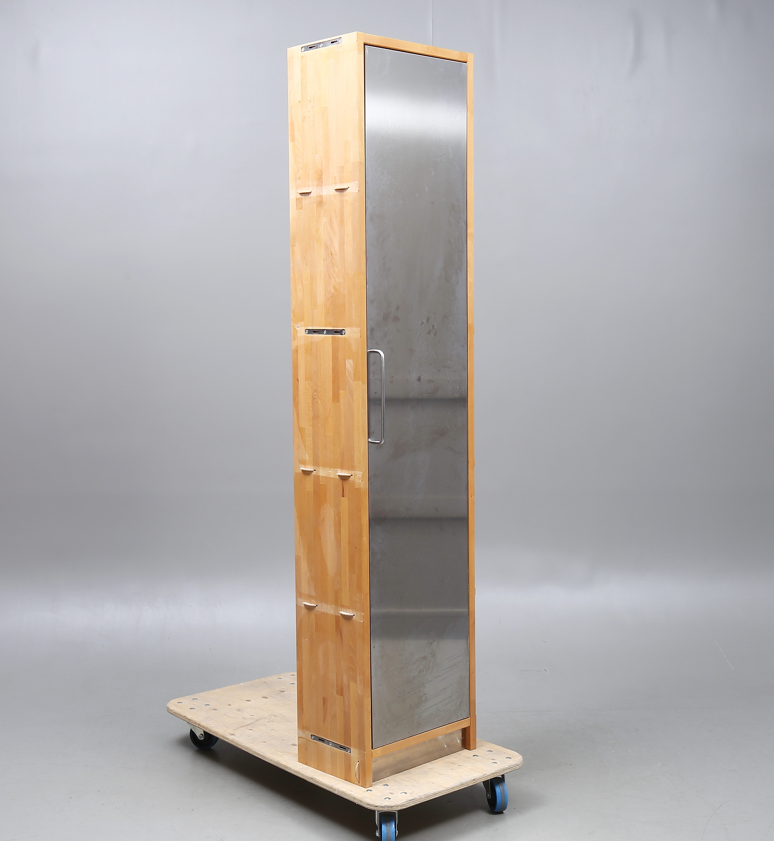 Bilder för 2416602. SKÅP-/HYLLSYSTEM, ek och stål, 2000-tal. - Auctionet