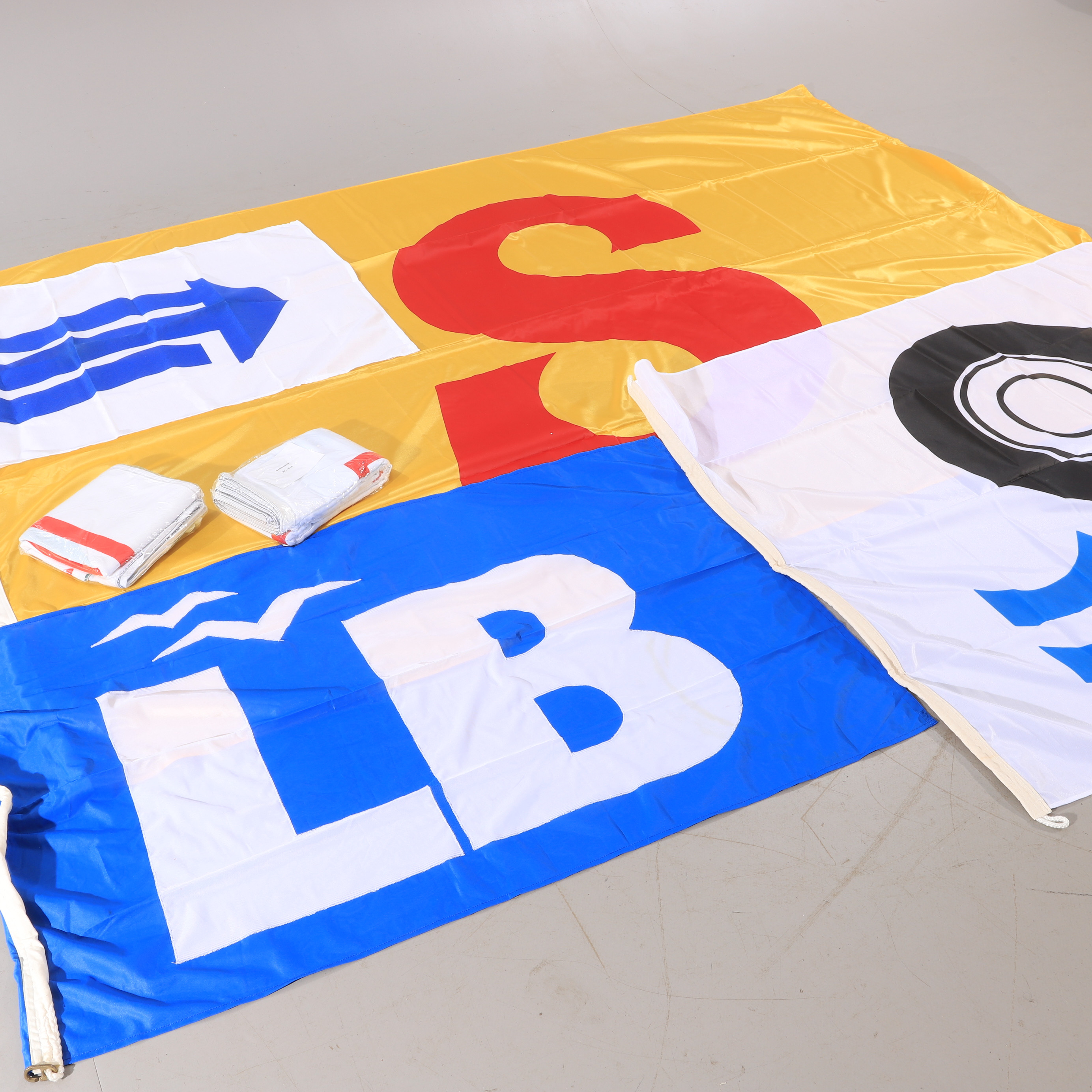 Images for 2418516. SHIPPING FLAGS, 6 pieces, incl. a "Sunds buses" and ...