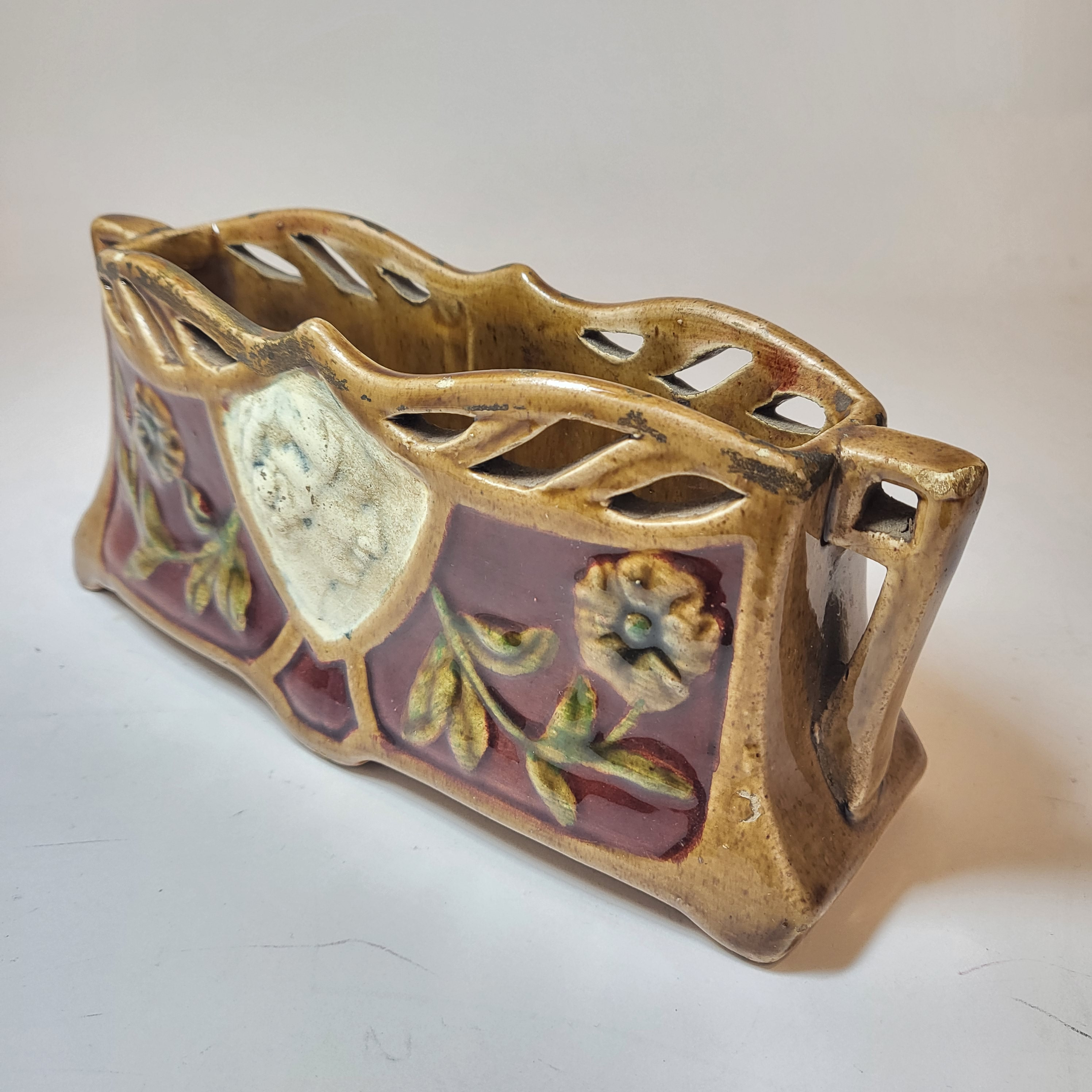 Images for 2418521. GARDENER. MODERNIST TIME. BARBOTINE CERAMICS ...