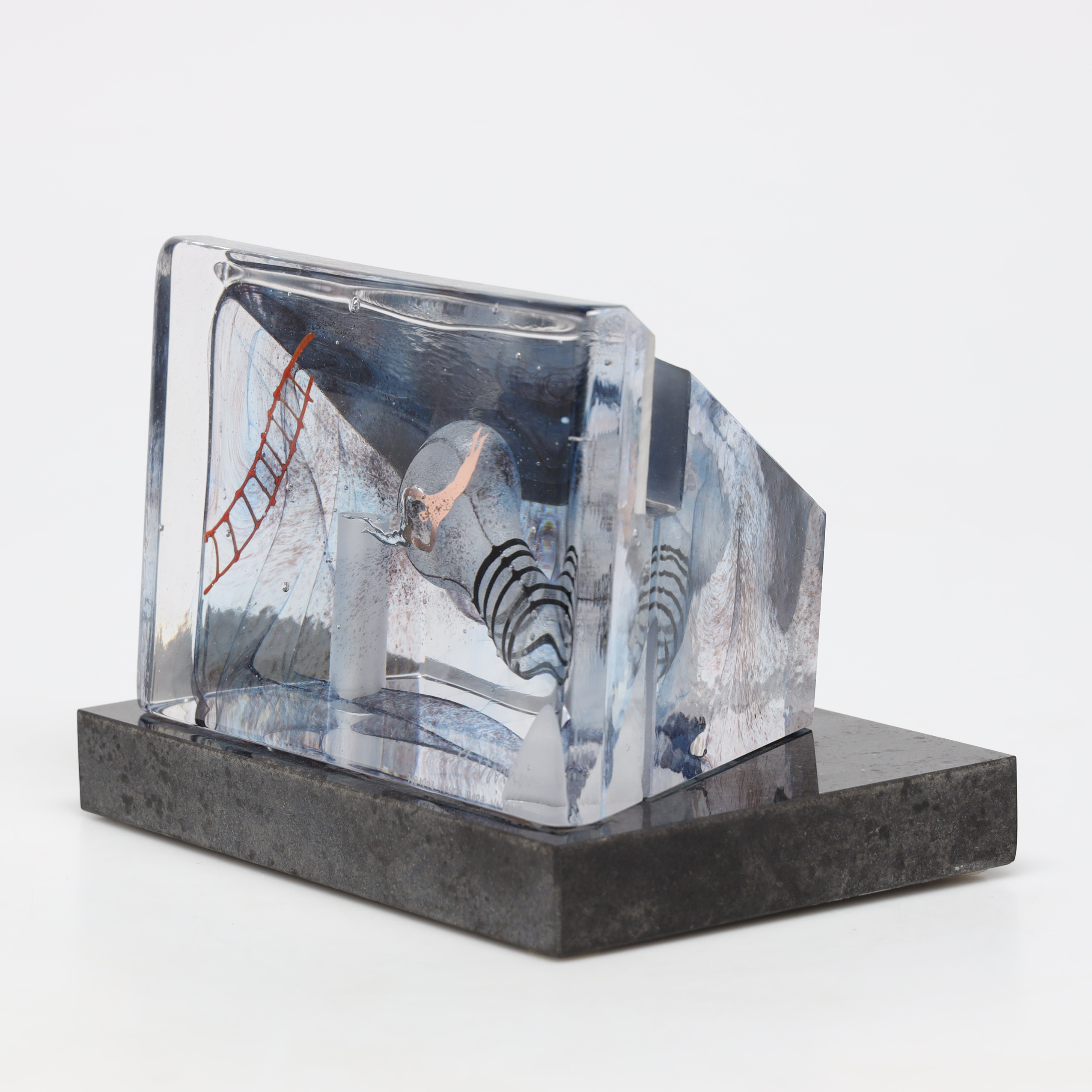 Bilder för 2428243. BERTIL VALLIEN. Skulptur, glasblock, Kosta Boda ...