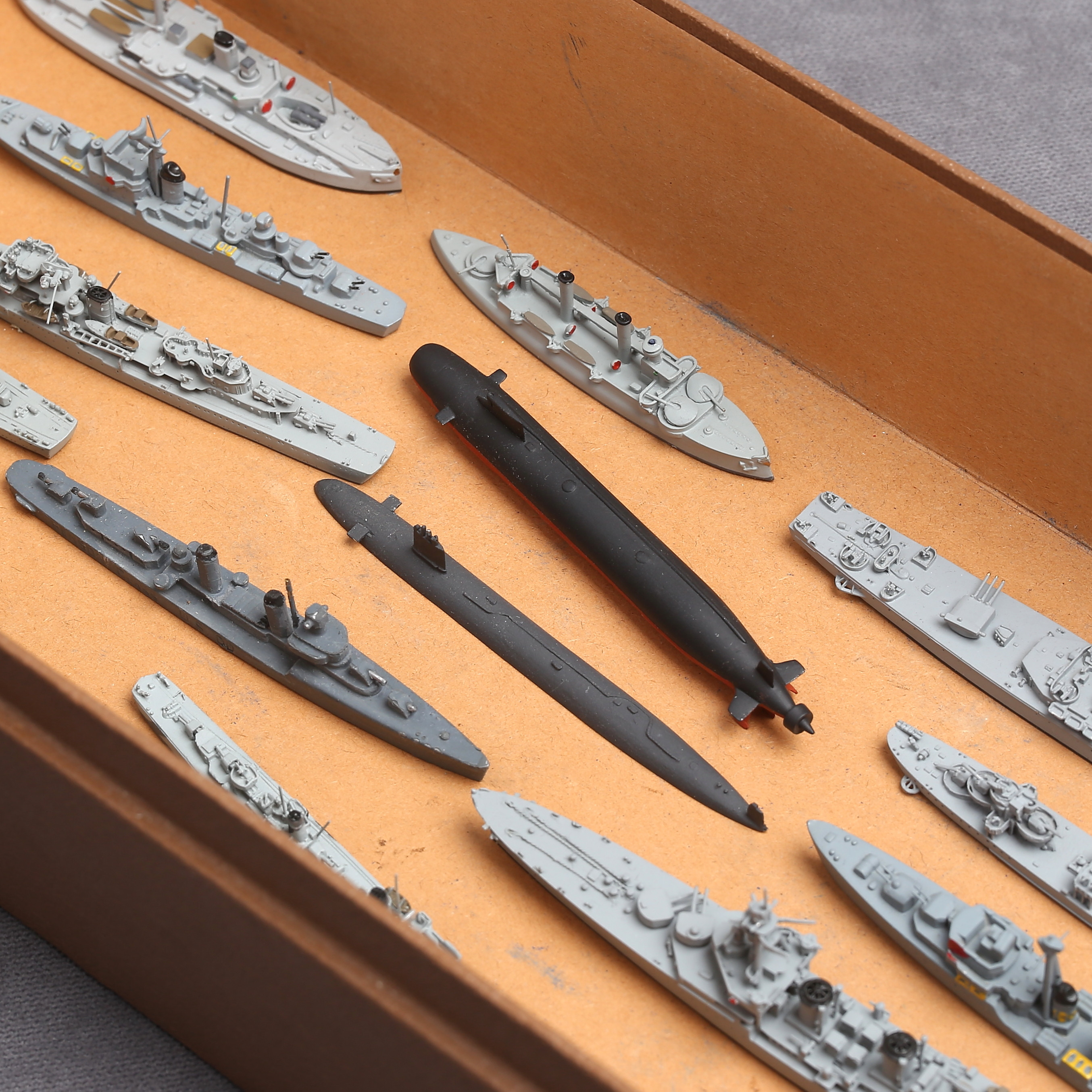 Images for 2442251. SHIP MODELS, waterline models, 16 pcs, metal ...