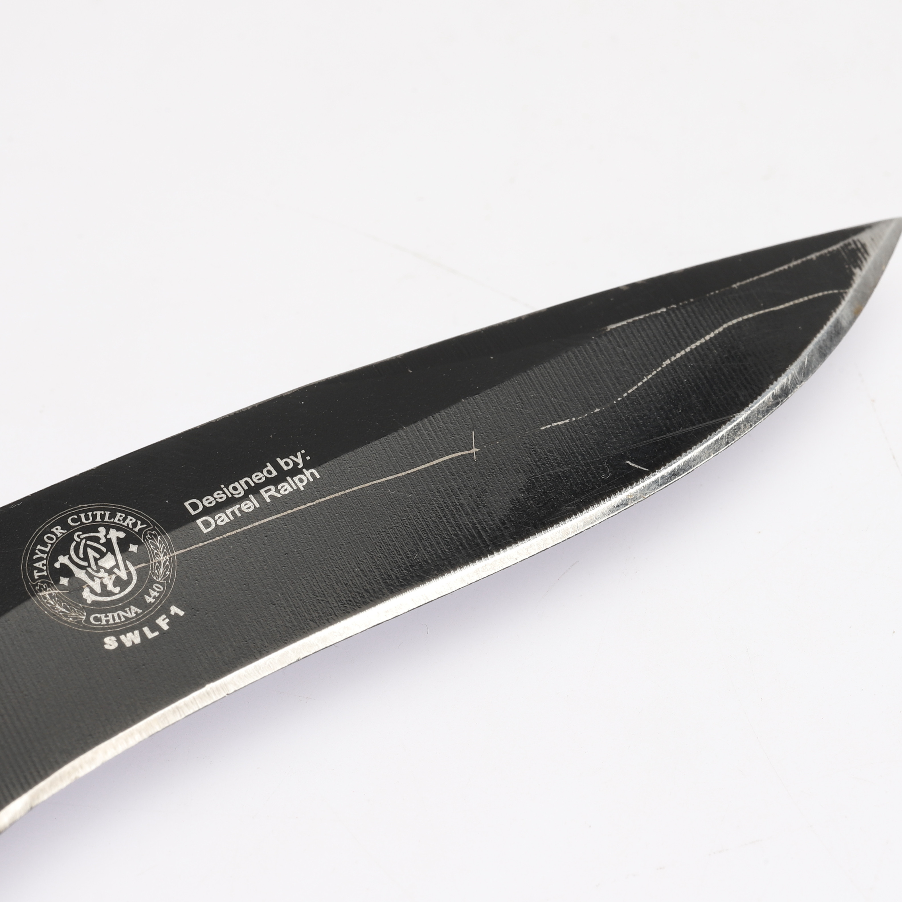 Images for 2444962. KNIVES, 3 pcs, incl. Smith & Wesson. - Auctionet