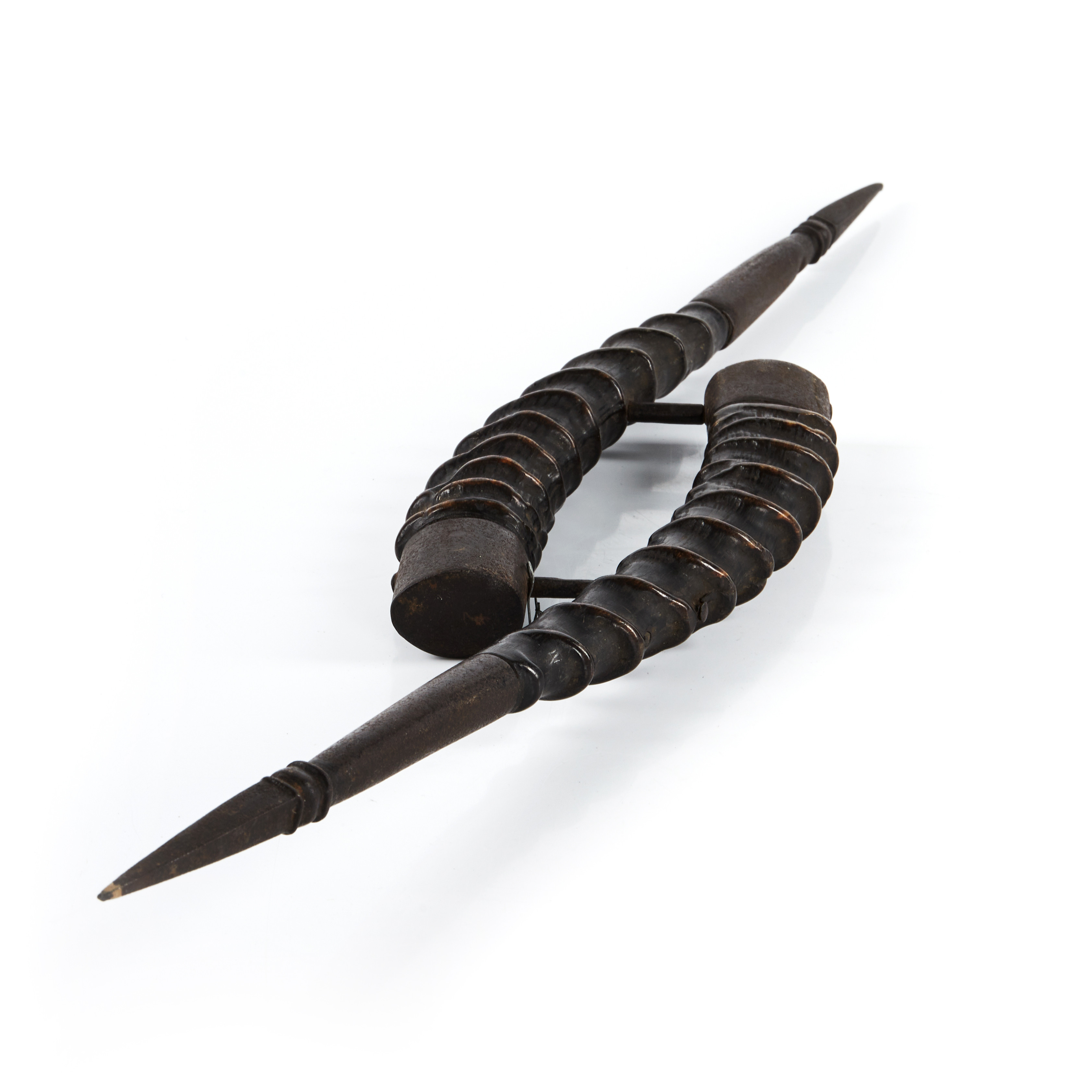 MADUVU (Maru/Madu), South Indian/Tamil stabbing and defensive weapon ...