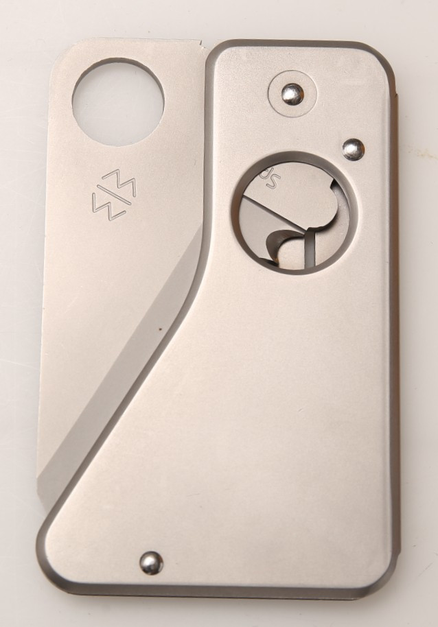 Bilder för 2469907. FÄLLKNIV, Spyderco,"Spydercard" stål, AUS 6 Japan ...