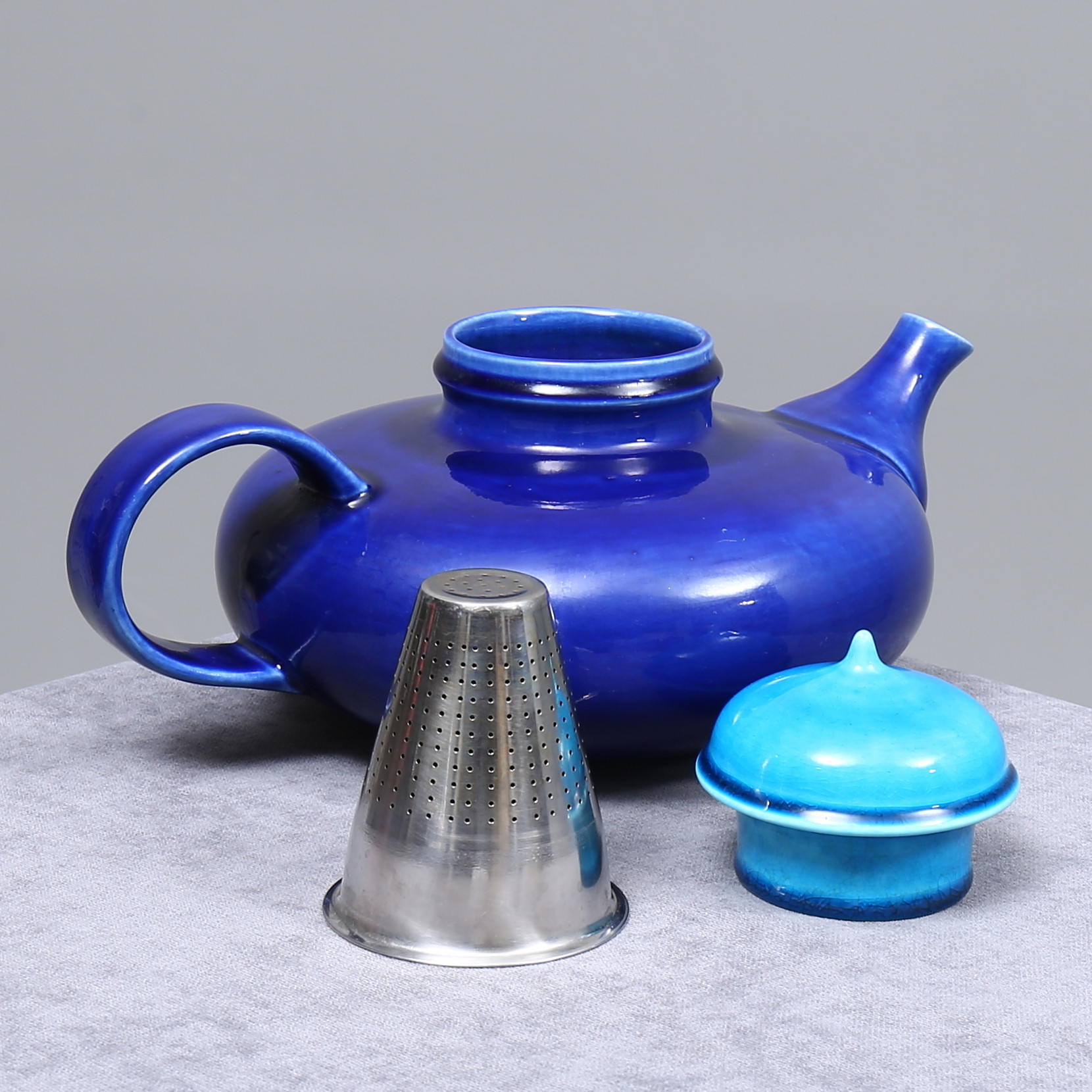 Images for 2473145. INGER PERSSON. Teapot, "Pop", porcelain, Rörstrand ...