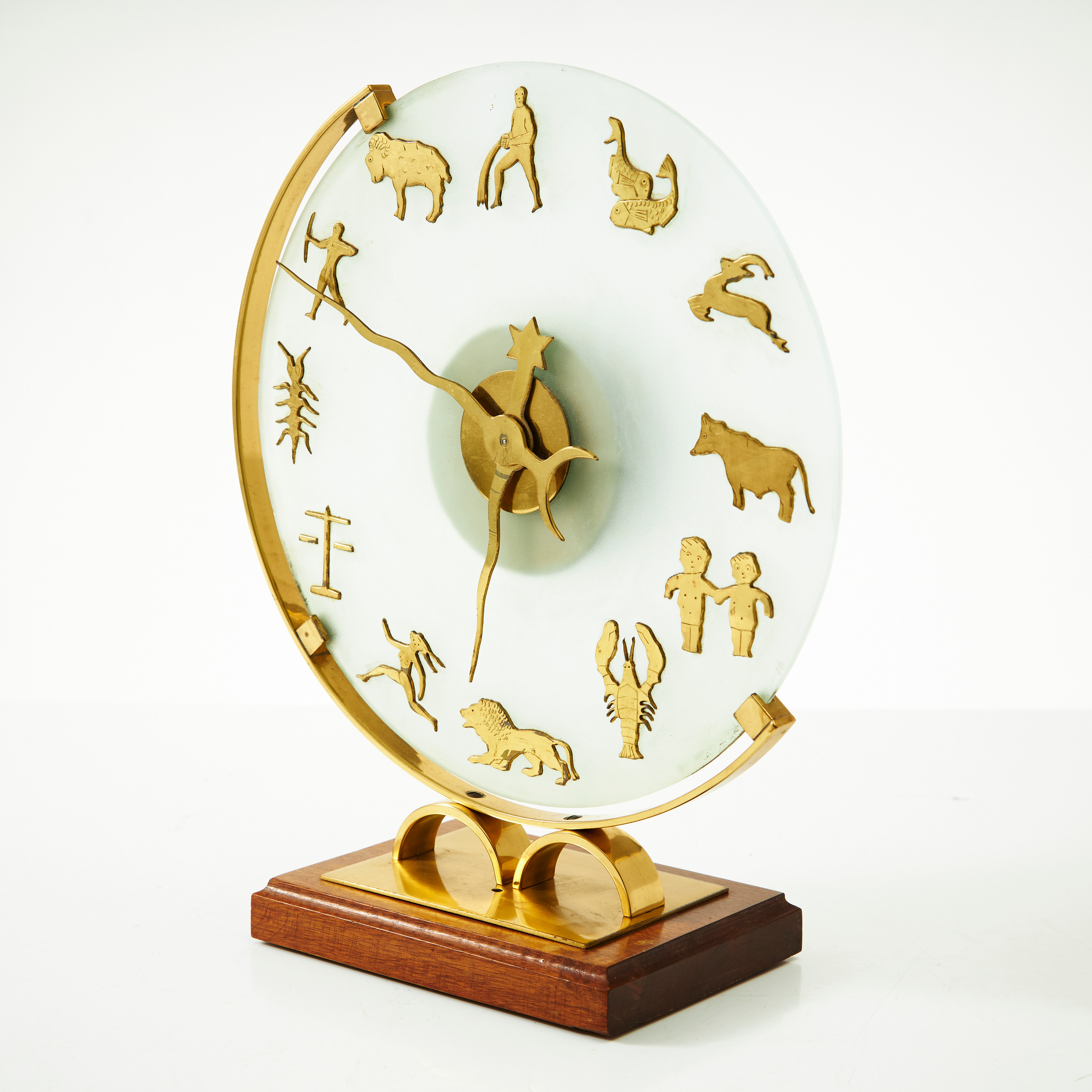 Bilder för 2483142. BORDSUR, mässing, urtavla i frostat glas med dekor ...