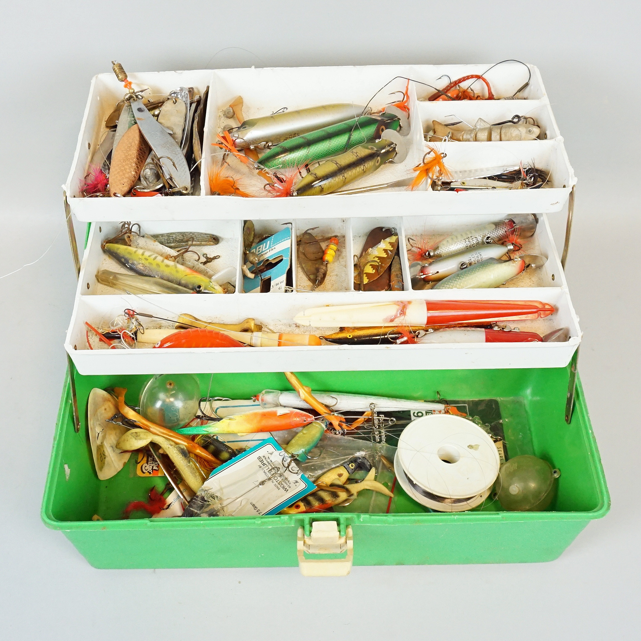 Images for 2485944. FISHING BOX, with fishing lines & hooks, fishing ...