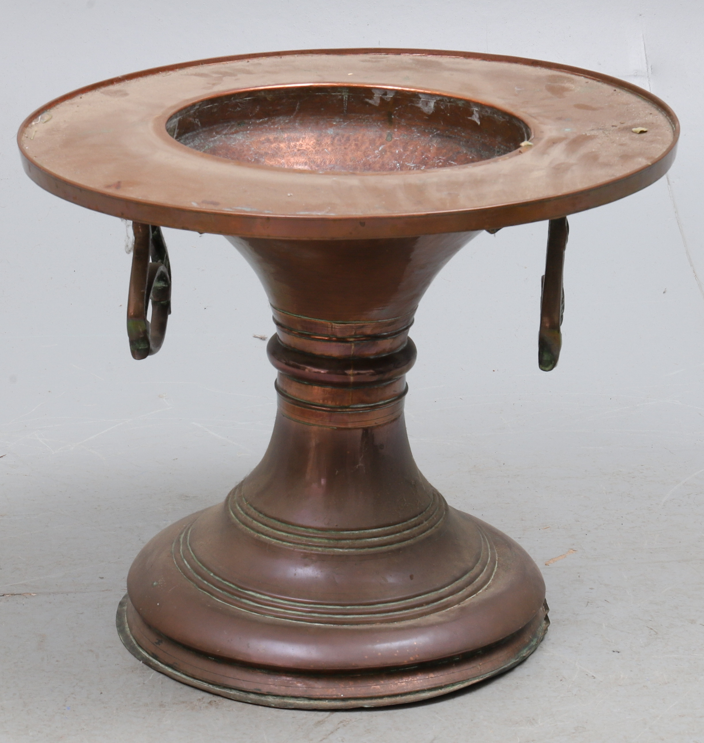 Images for 2486057. A CIRCULAR COPPER BRAZIER, 20TH CENTURY. - Auctionet