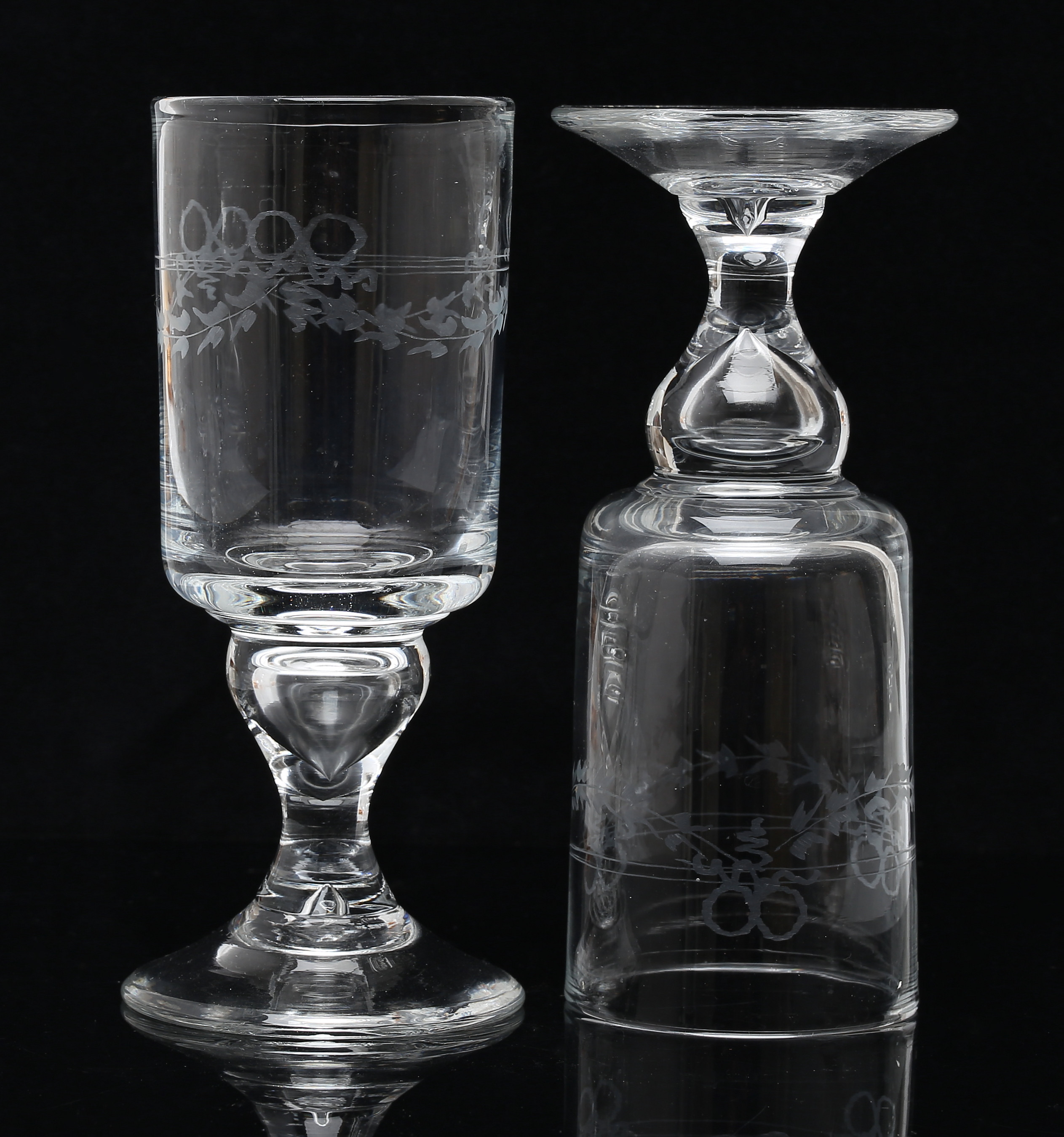 Images for 2504056. WINE GLASS, 5 + 2, "Antique", Reijmyre. - Auctionet