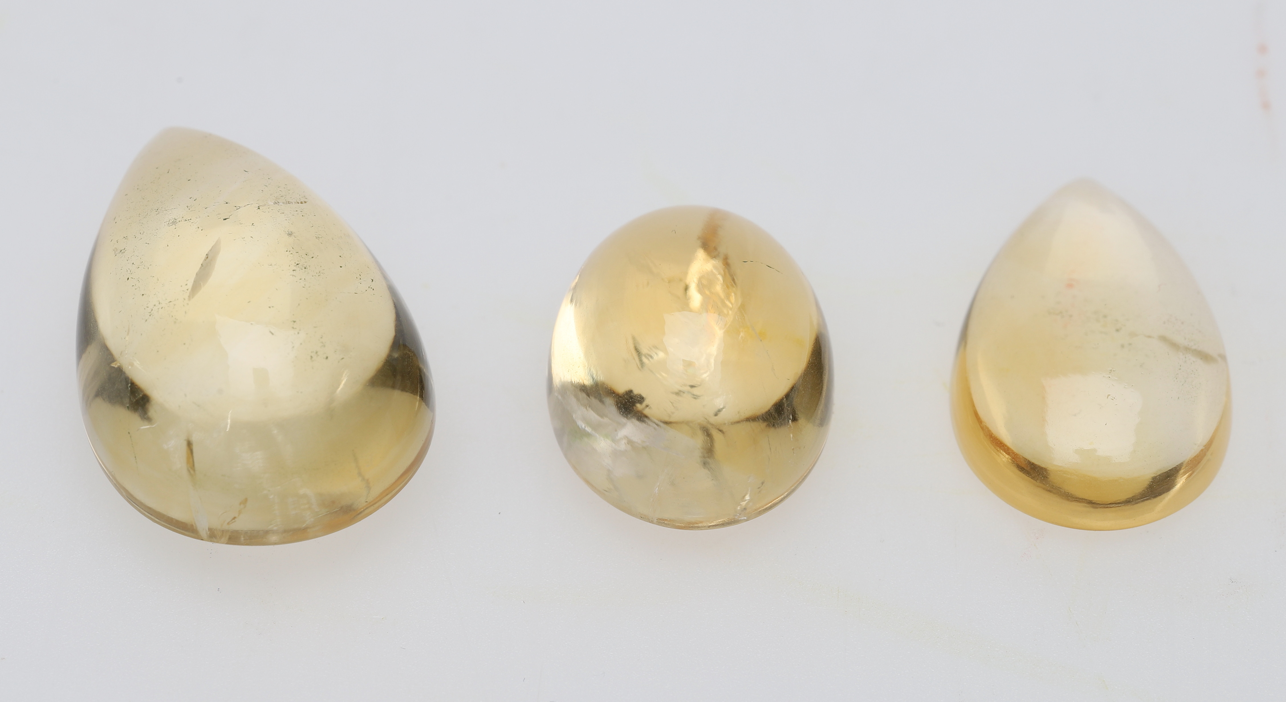 Bilder von 2516596. CITRINE, 3 Stk., 33,5ct. - Auctionet