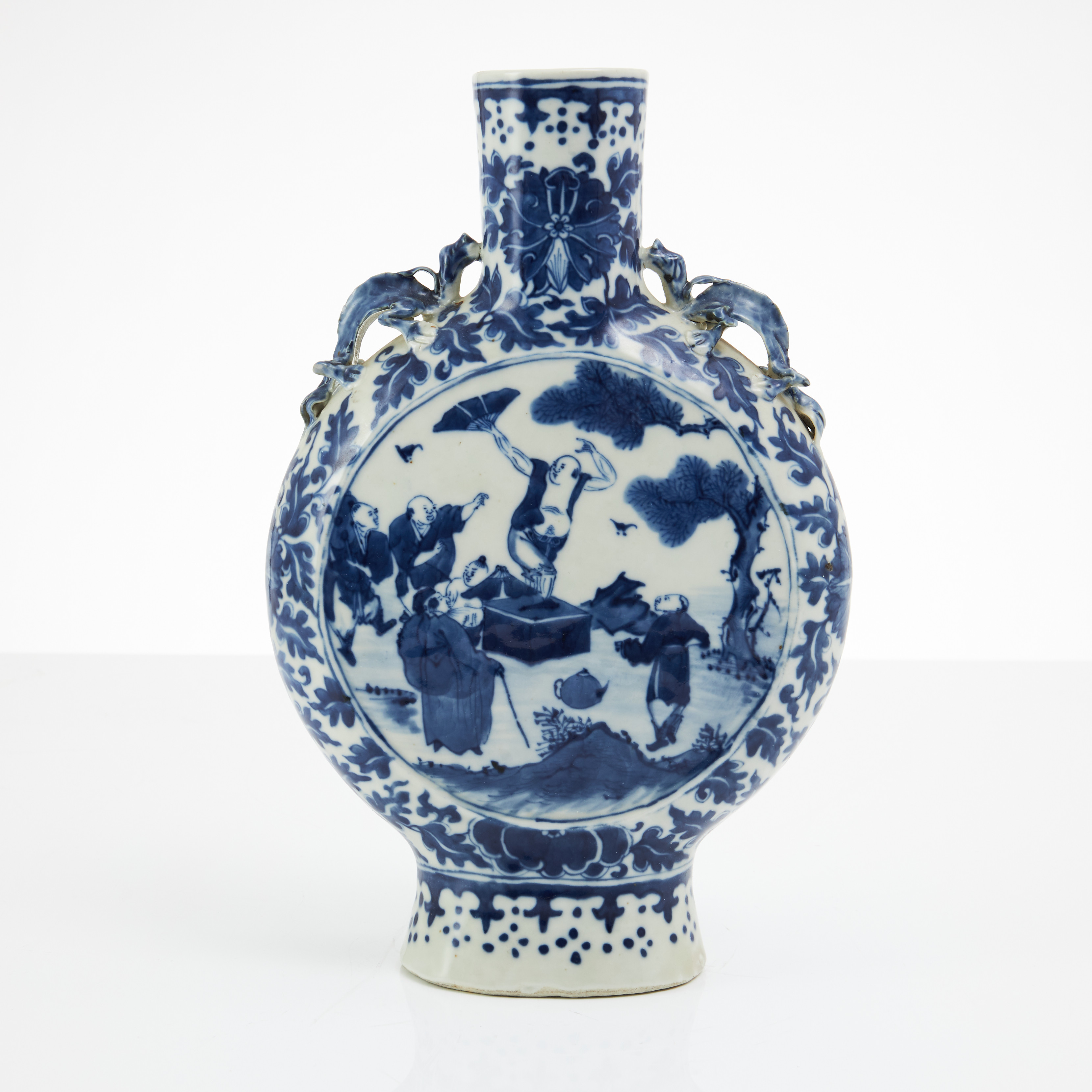 Images for 2516903. PILGRIM BOTTLE, porcelain, China, mid-1800s, with ...