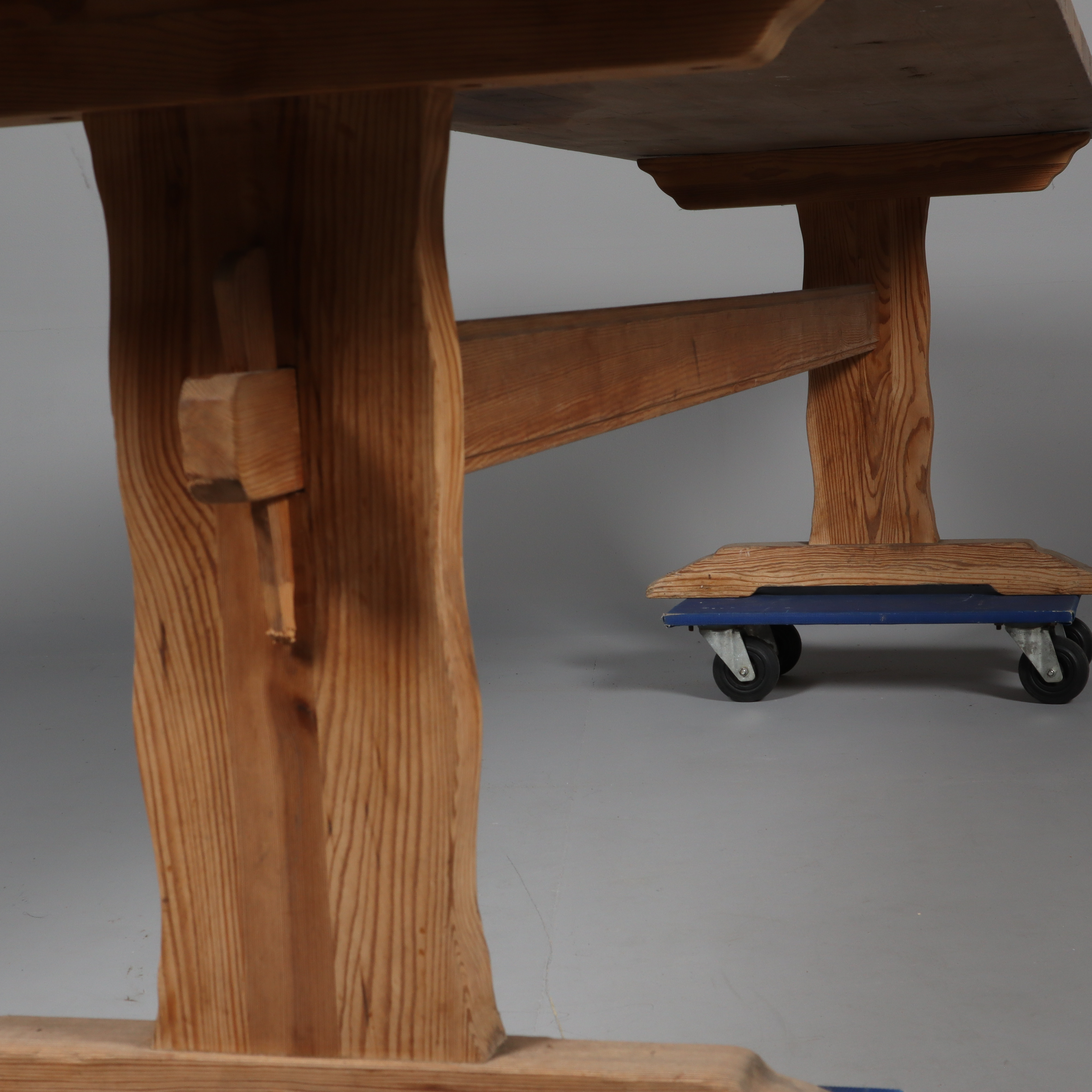 BOCKBORD, furu, allmoge. Allmoge - Möbler - Auctionet