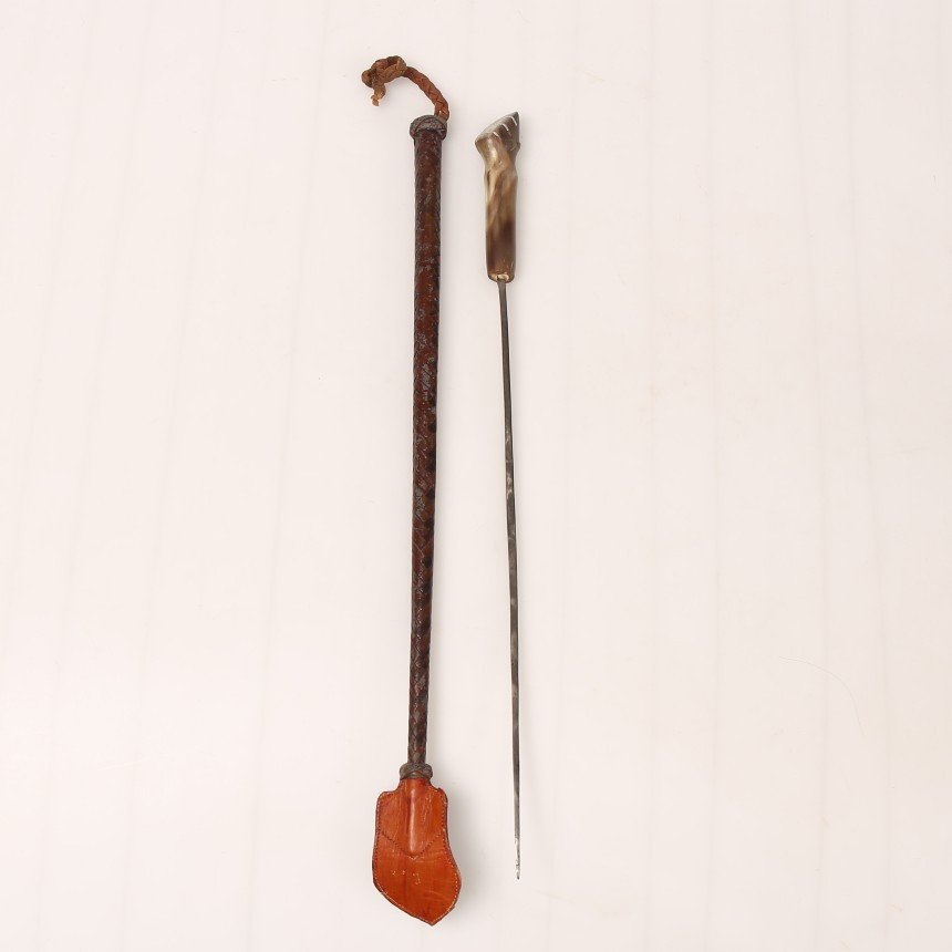 Images for 2557697. RIDE WHIP WITH STICK WEAPON, Handle in the shape of ...