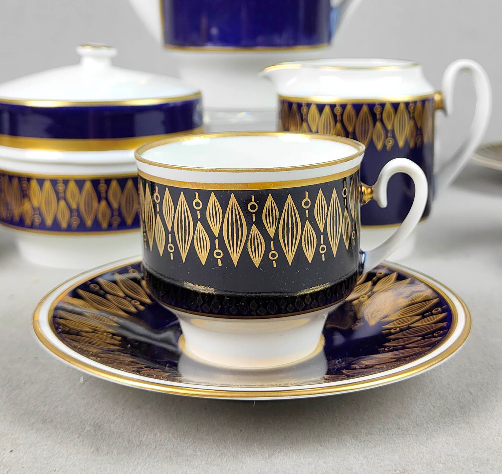 Images for 2562892. Cobalt service porcelain, manufacturer brand Weimar ...