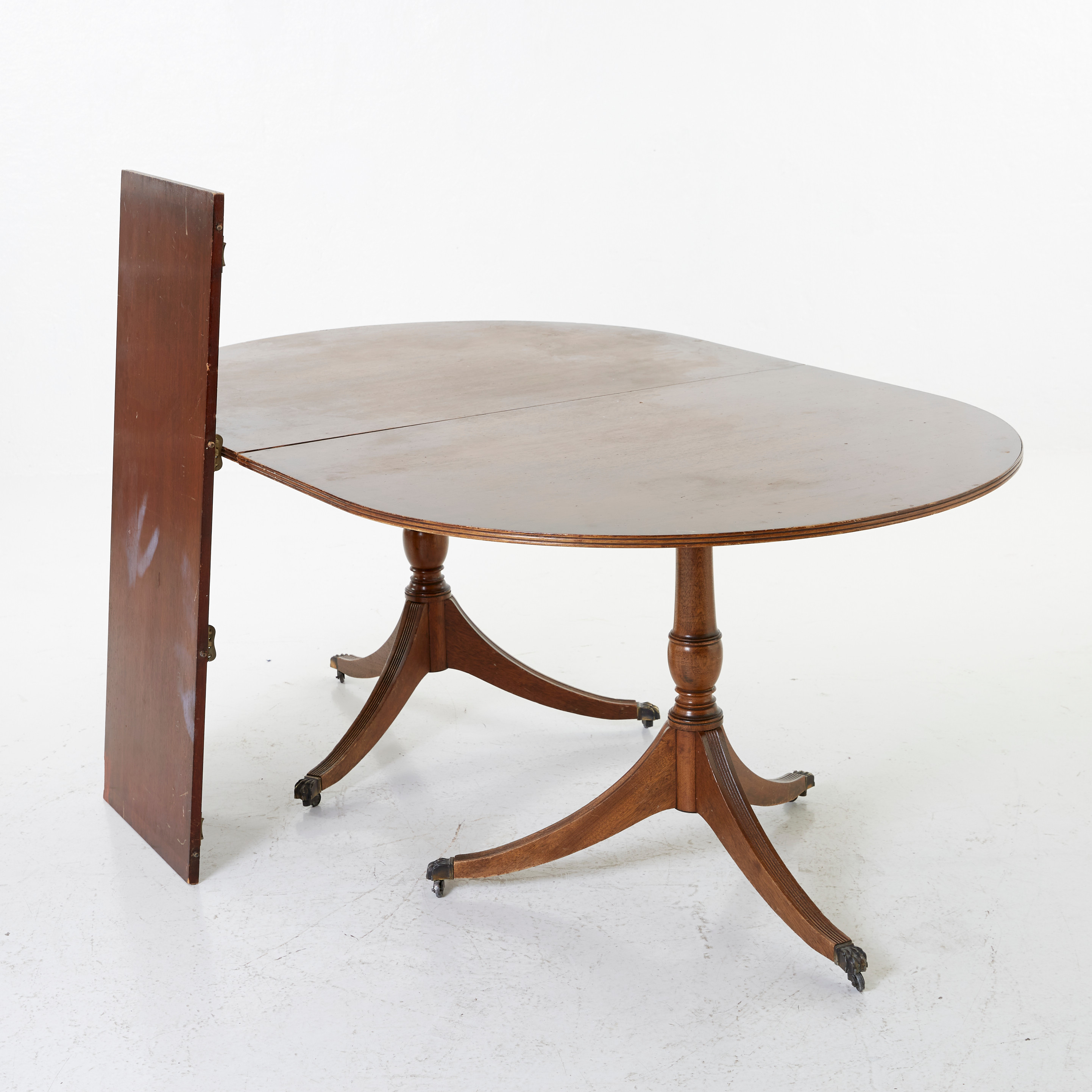 Bilder för 2570261. MATSALSGRUPP, 9 dlr, 1900-talets andra hälft ...