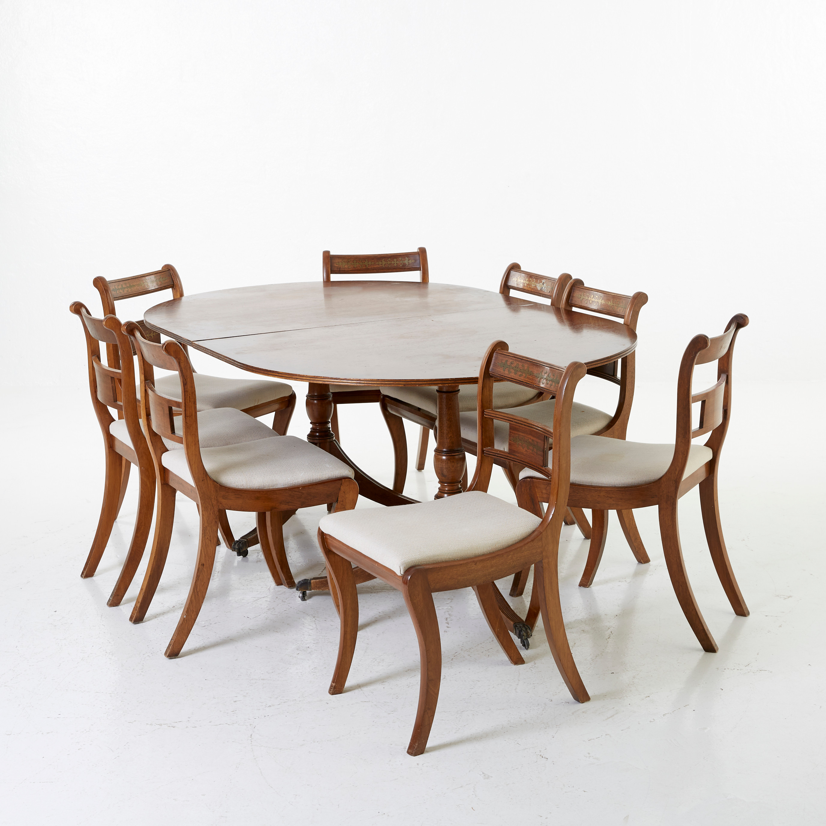 Bilder för 2570261. MATSALSGRUPP, 9 dlr, 1900-talets andra hälft ...