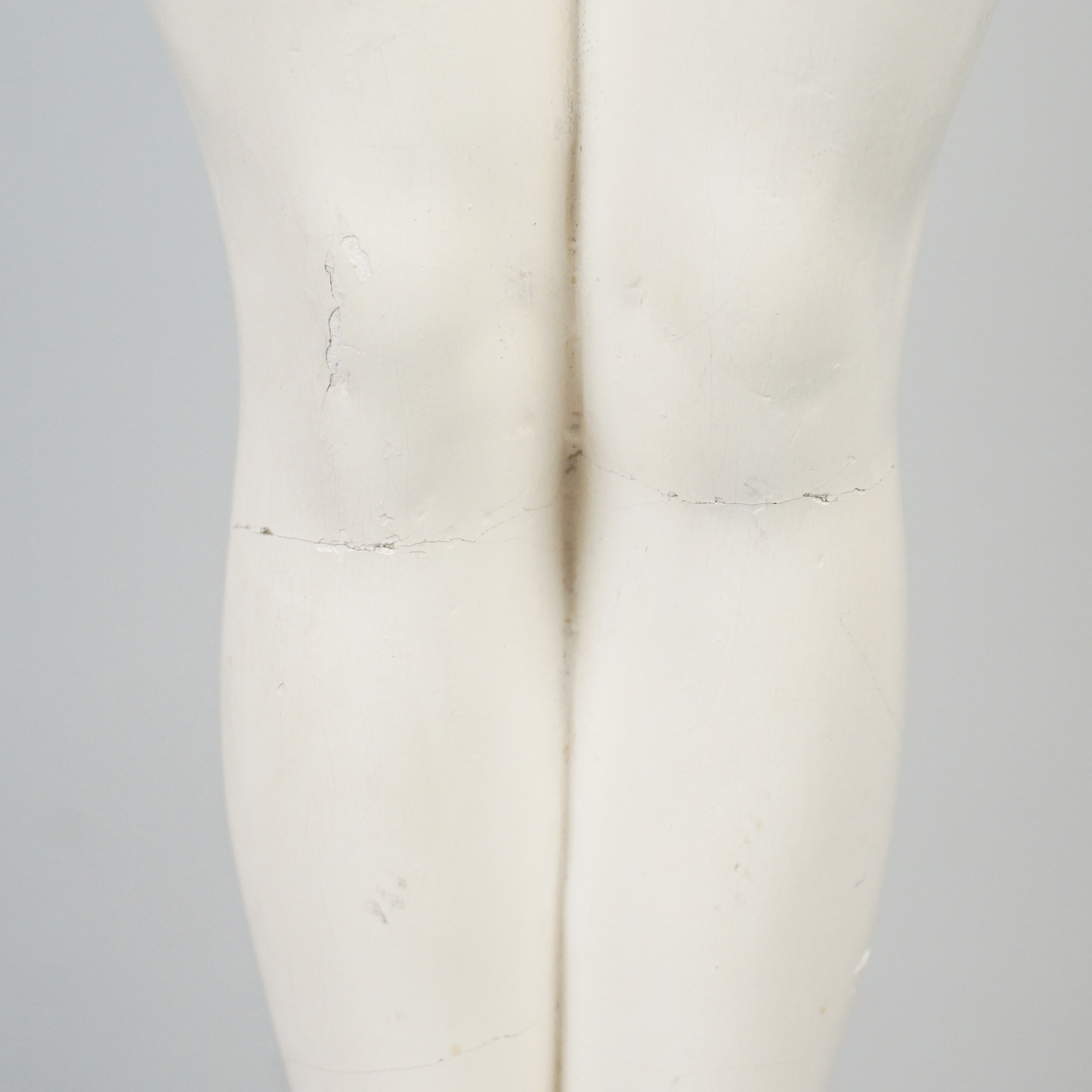 FIGURIN, "Vår", Gips. Konst - Skulptur - Auctionet