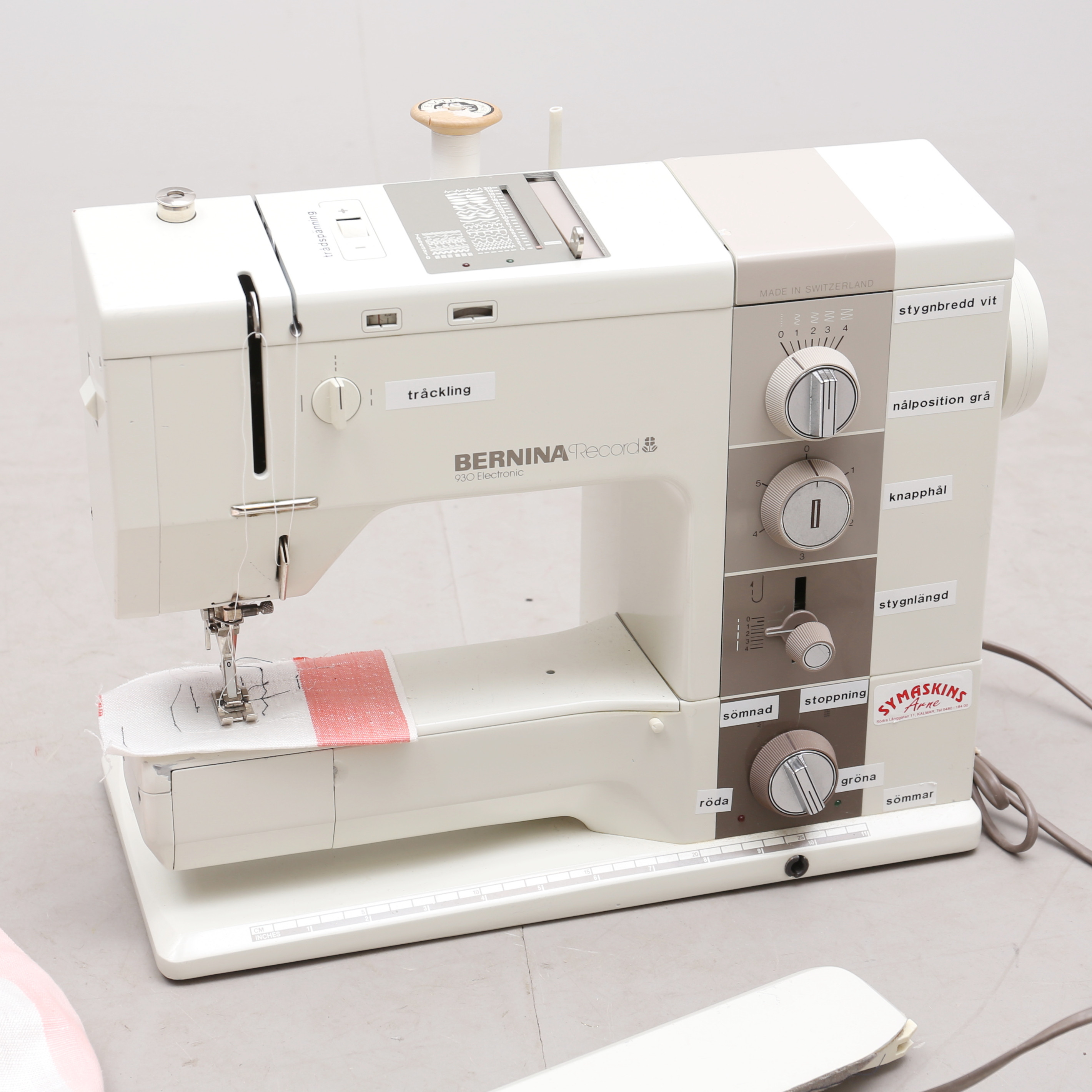 Images for 2596804. SEWING MACHINE, Bernina Record 930 Electronic ...