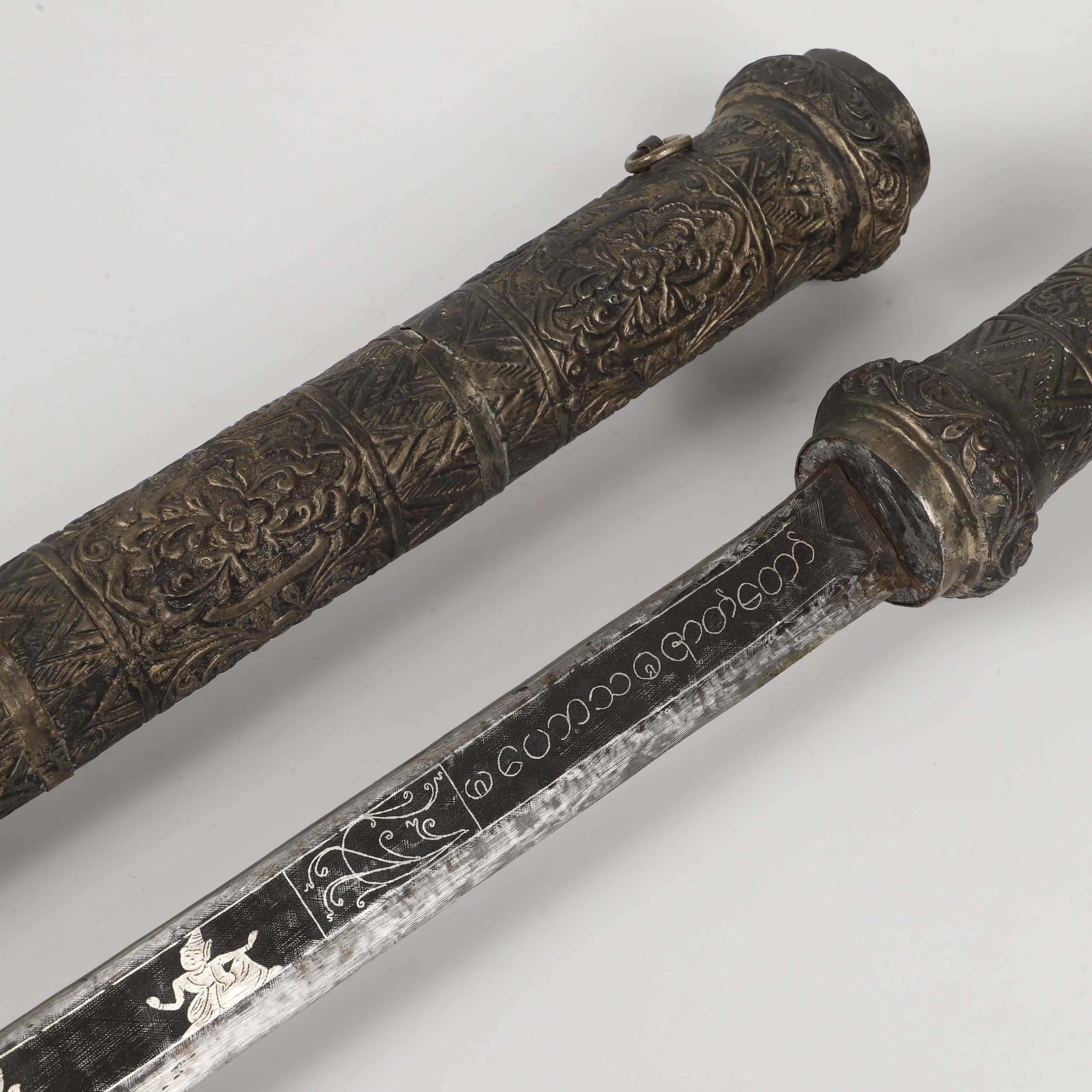 Bilder för 2597844. SVÄRD MED BALJA, metall/rostfritt stål, Asien ...