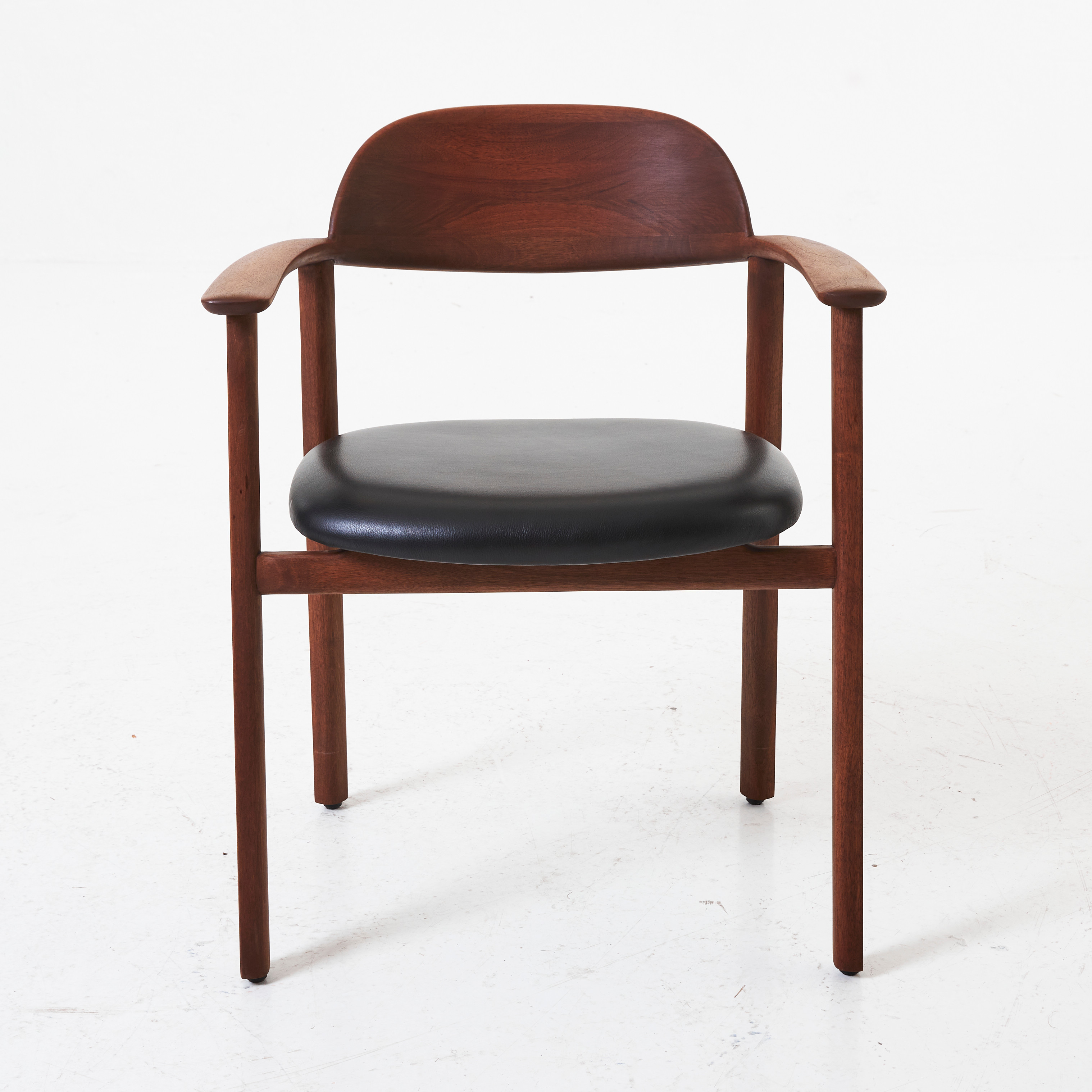 Bilder för 2605572. SEBASTIAN HERKNER, stol "Mati" för Zanat, valnöt ...