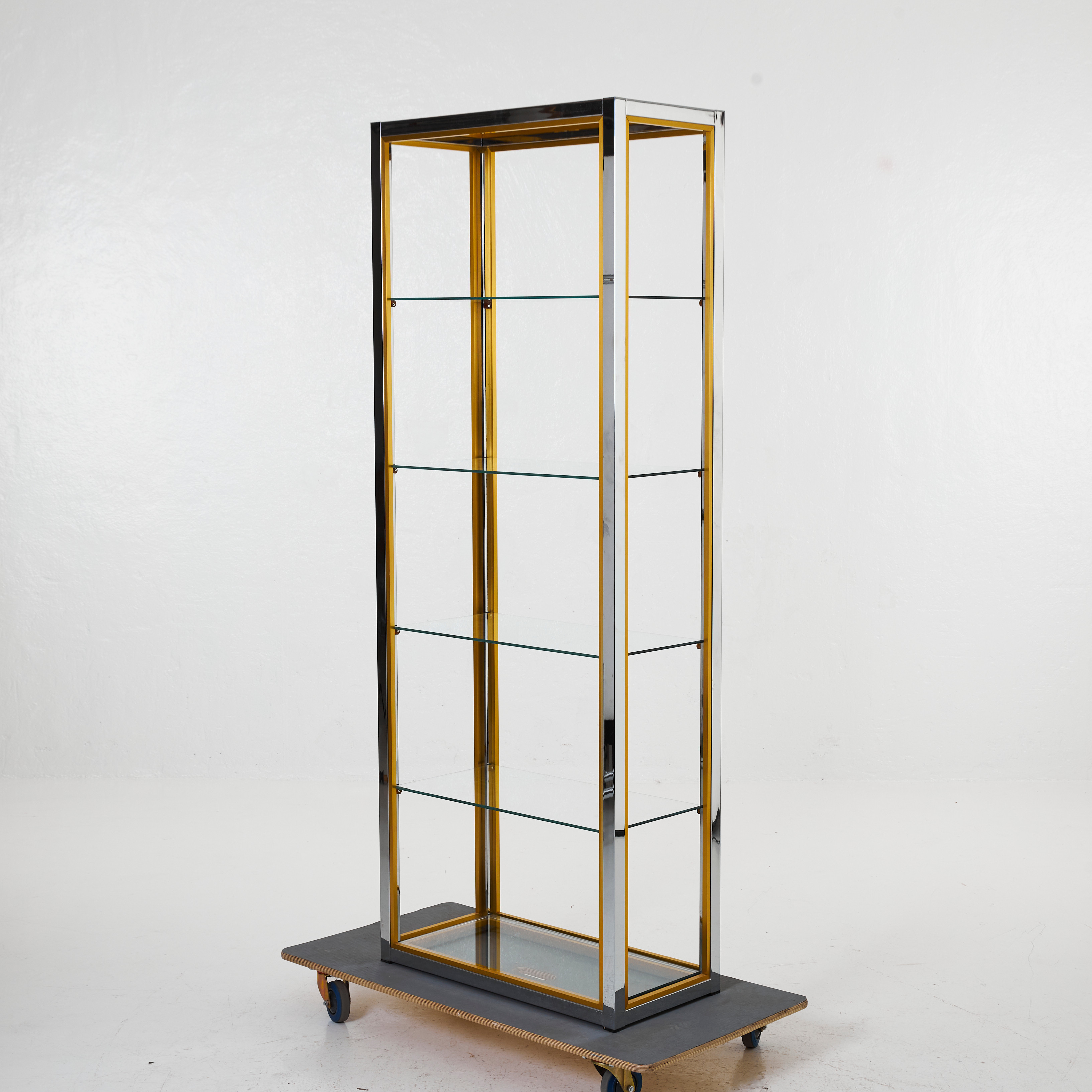 Images for 2609133. DISPLAY SHELF. Frame in metal and glass, 4 loose ...
