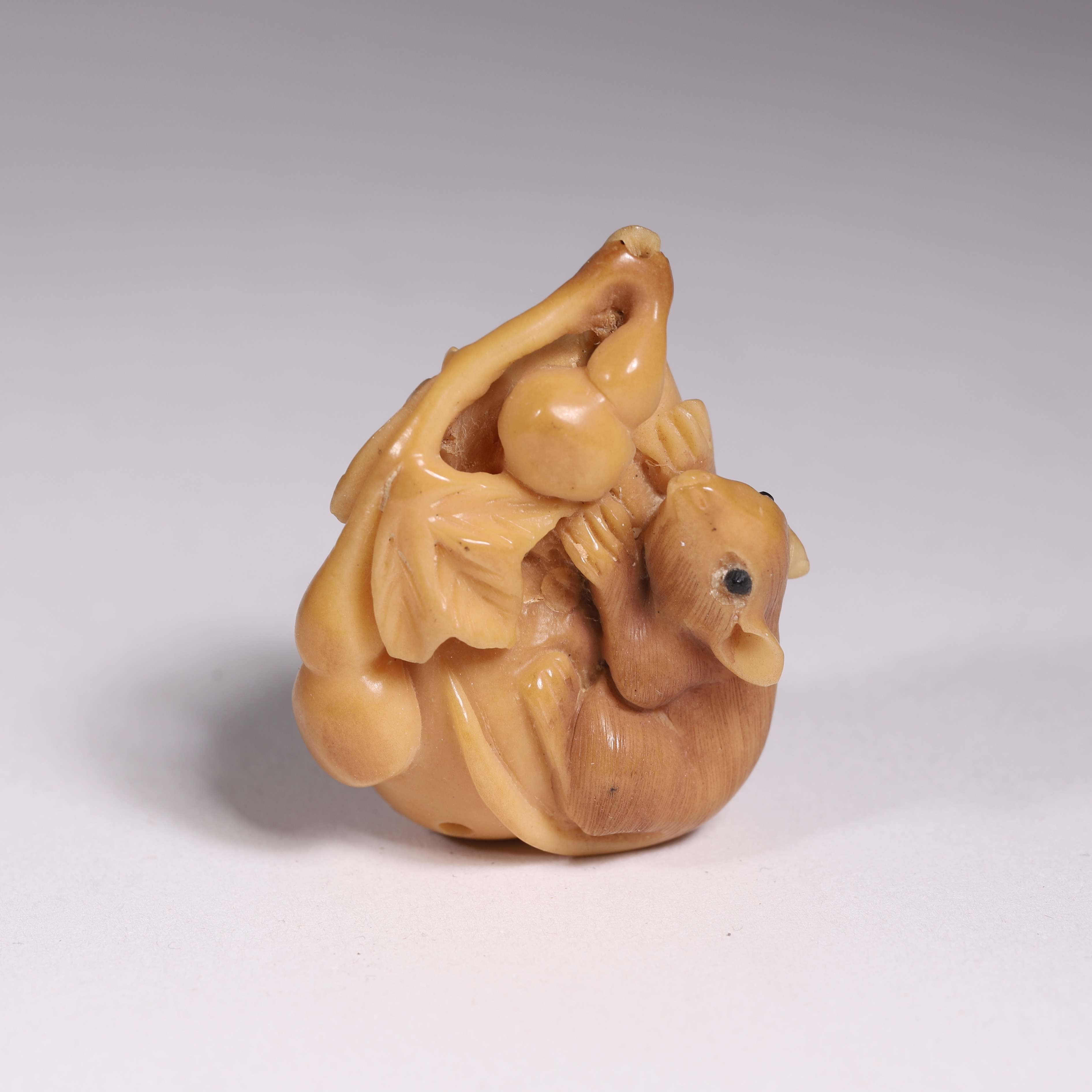 Images for 2612773. NETSUKE "MOUSE" CARVED IN COROZO BONE. MID XX ...