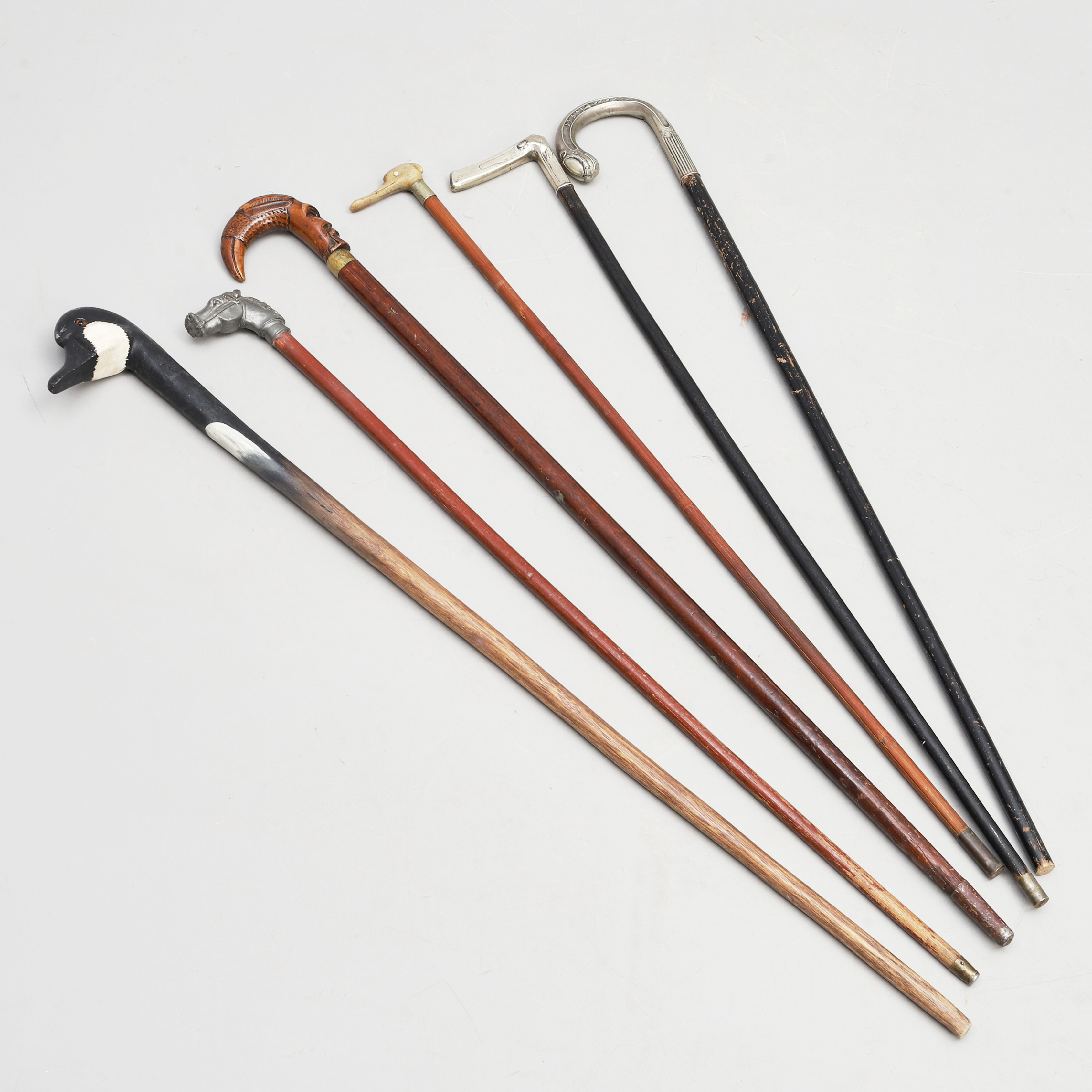 Images for 2617634. COLLECTION CANES, 6 parts, Varying age and origin ...