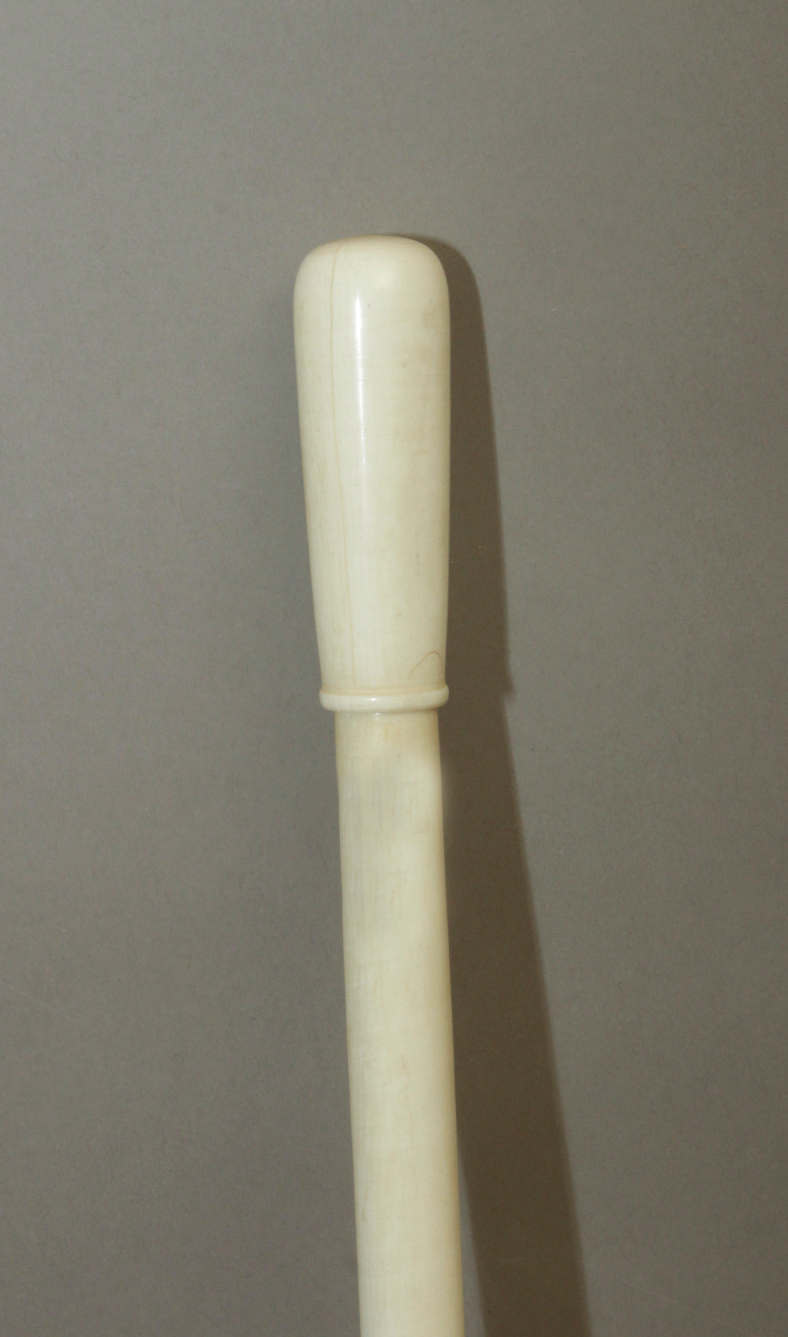 Images for 2620471. CONTROL ROD. ABOUT 1900. CARVED BONE. - Auctionet