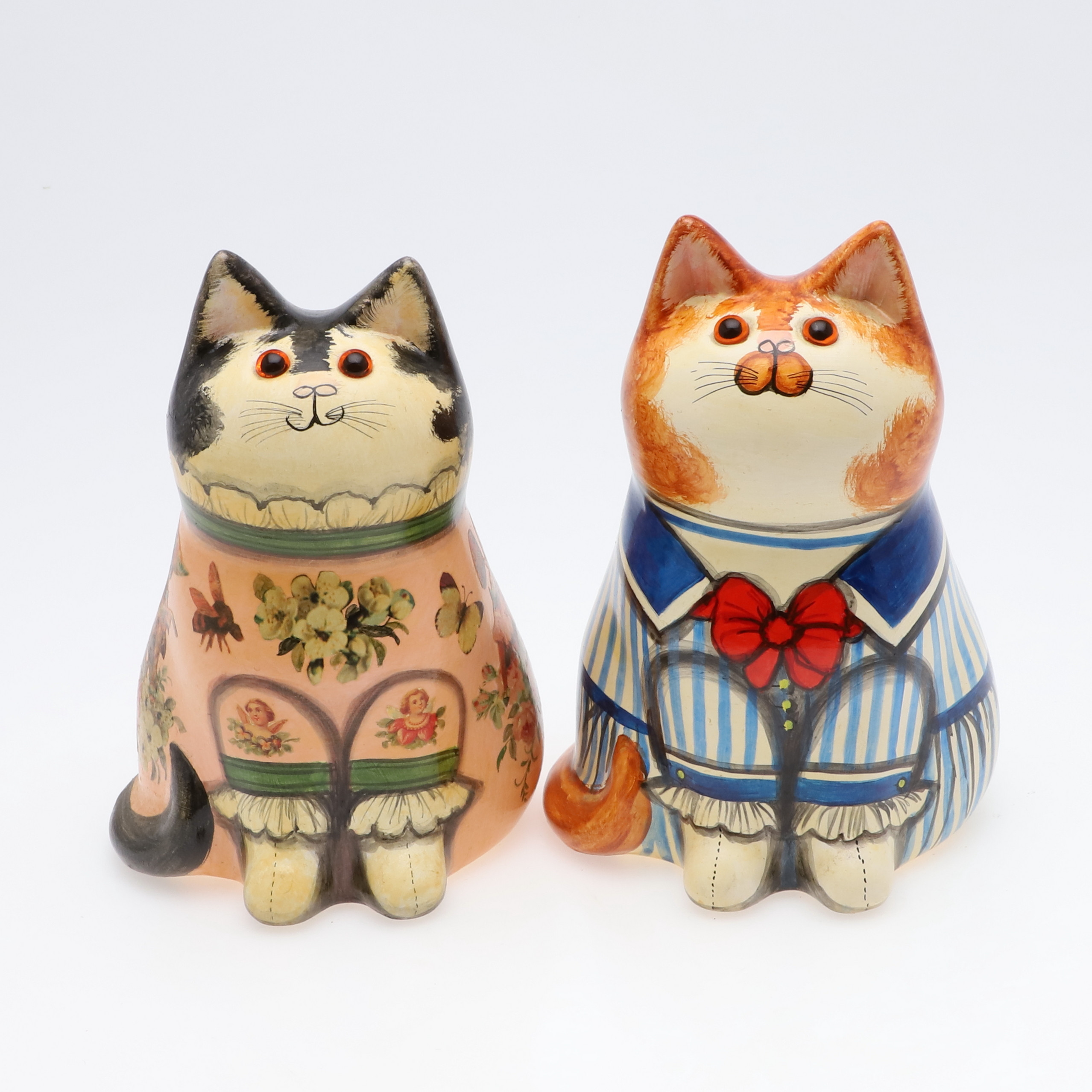 Images for 2634260. JOAN & DAVID DE BETHEL - RYE POTTERY CATS. - Auctionet