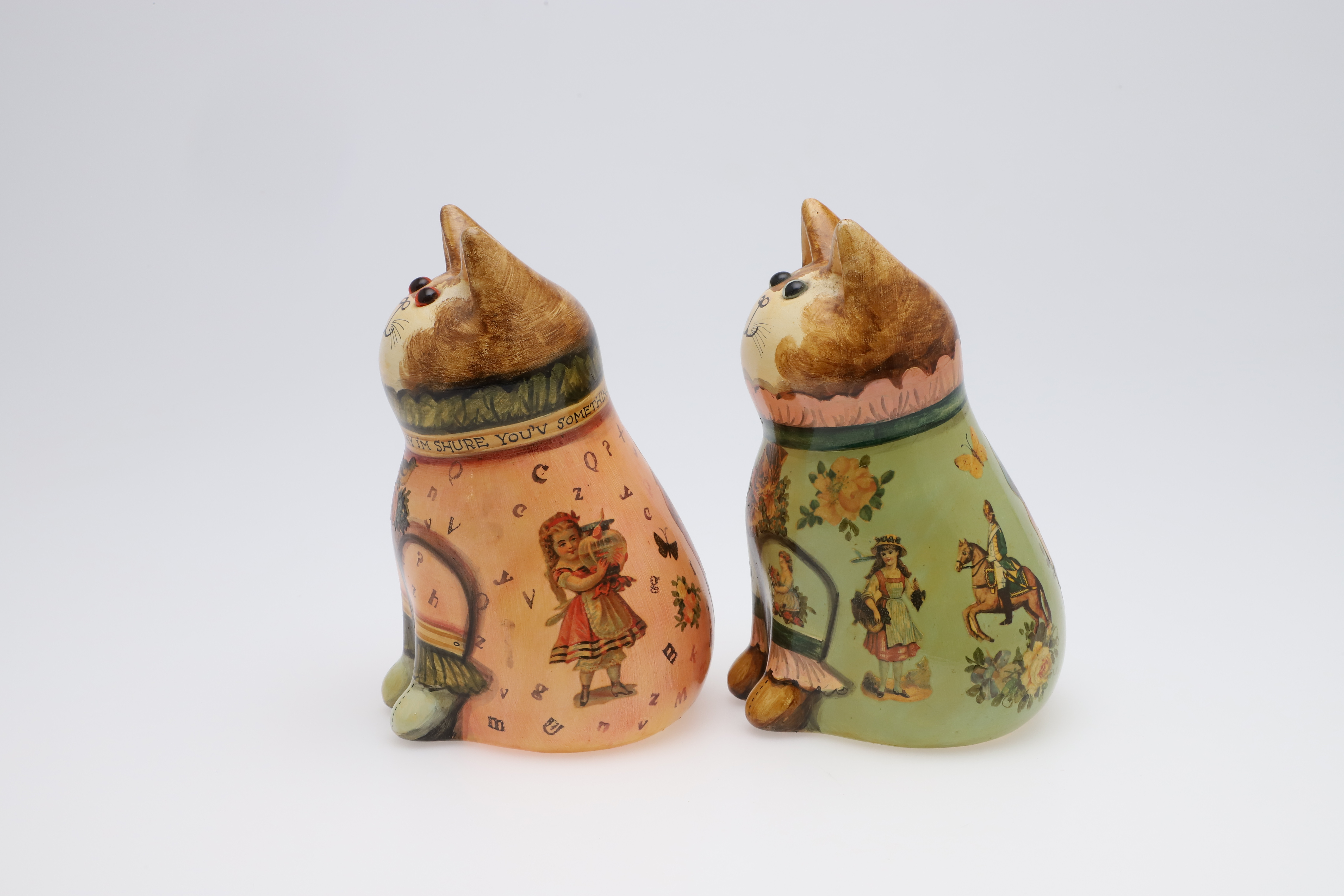 Images for 2638316. JOAN & DAVID DE BETHEL - RYE POTTERY CATS. - Auctionet